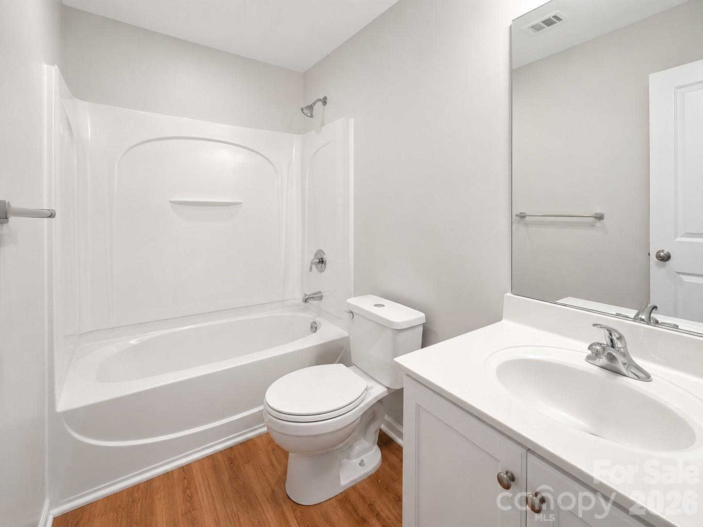 Photo 14 of 220 Hunslet Circle, Charlotte, NC