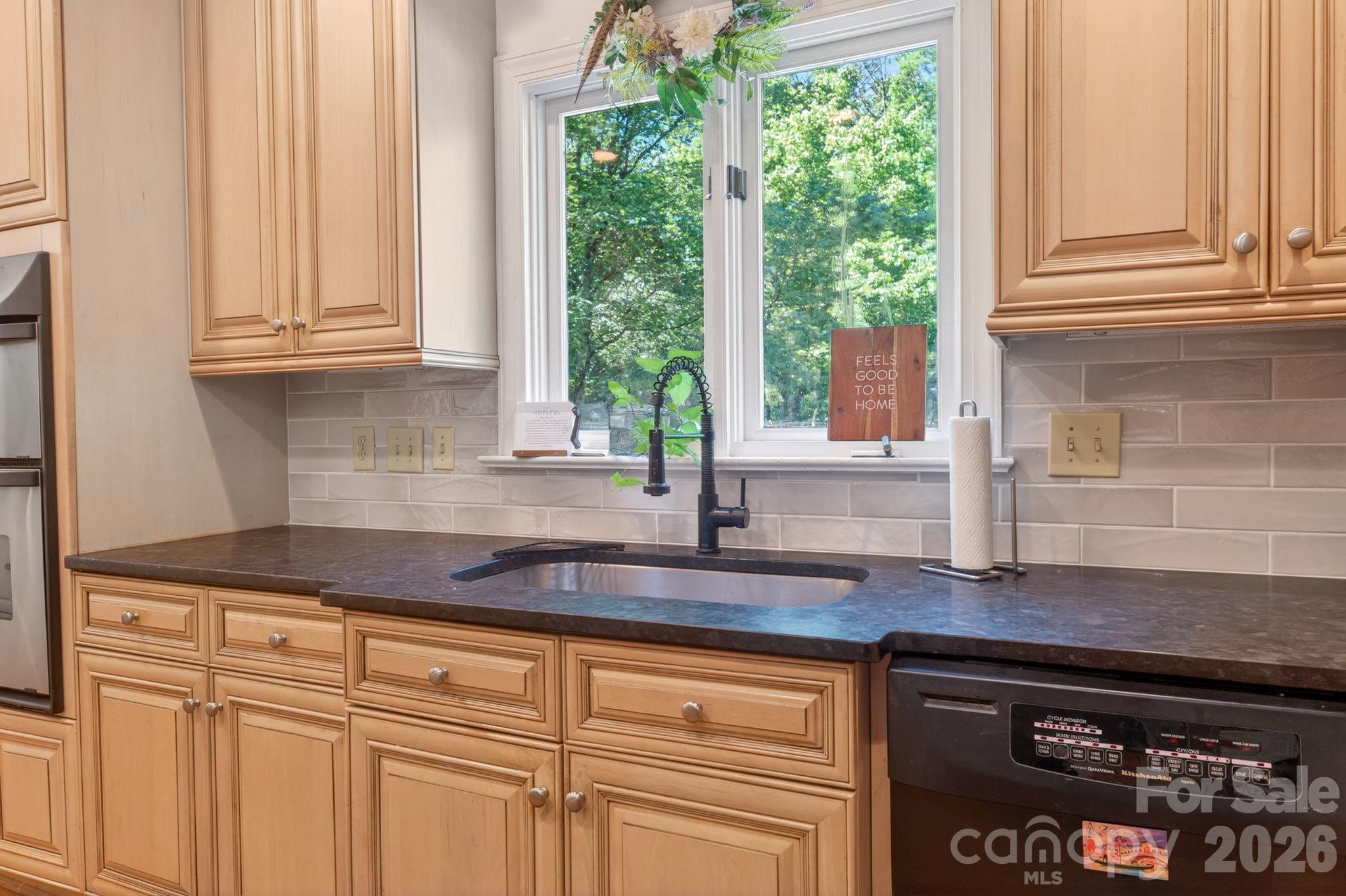 Photo 8 of 1819 Kilmonack Lane, Charlotte, NC