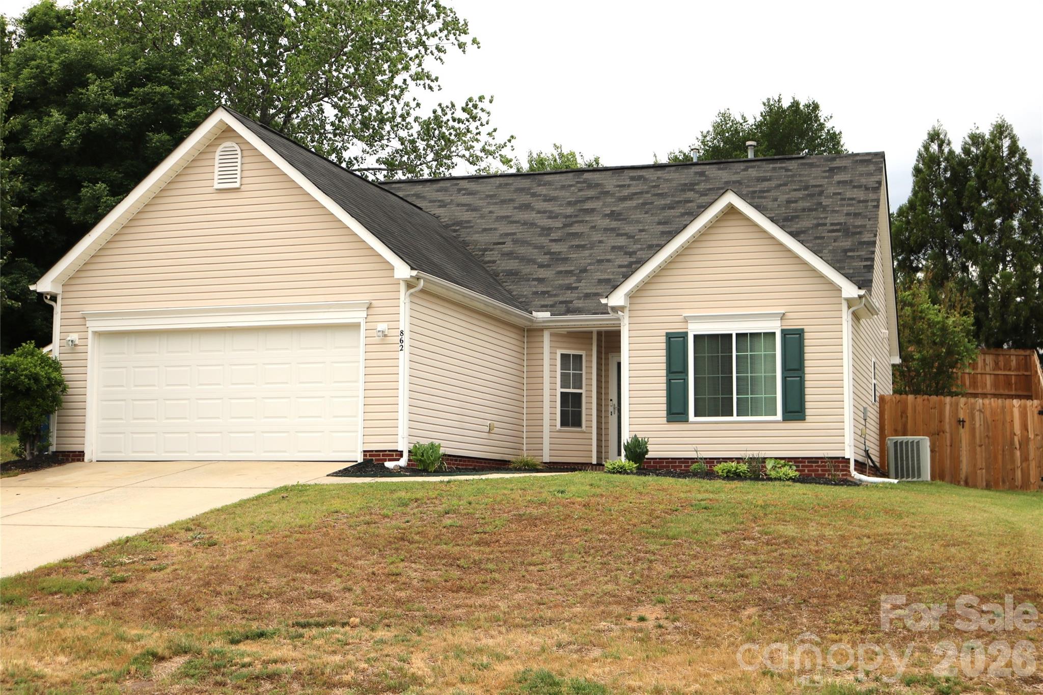 Exterior of 862 Loch Lomond Circle, Concord, NC