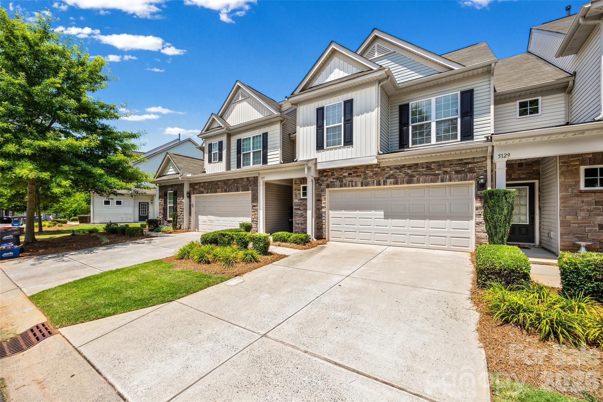 Photo 40 of 5125 Mount Clare Lane, Charlotte, NC