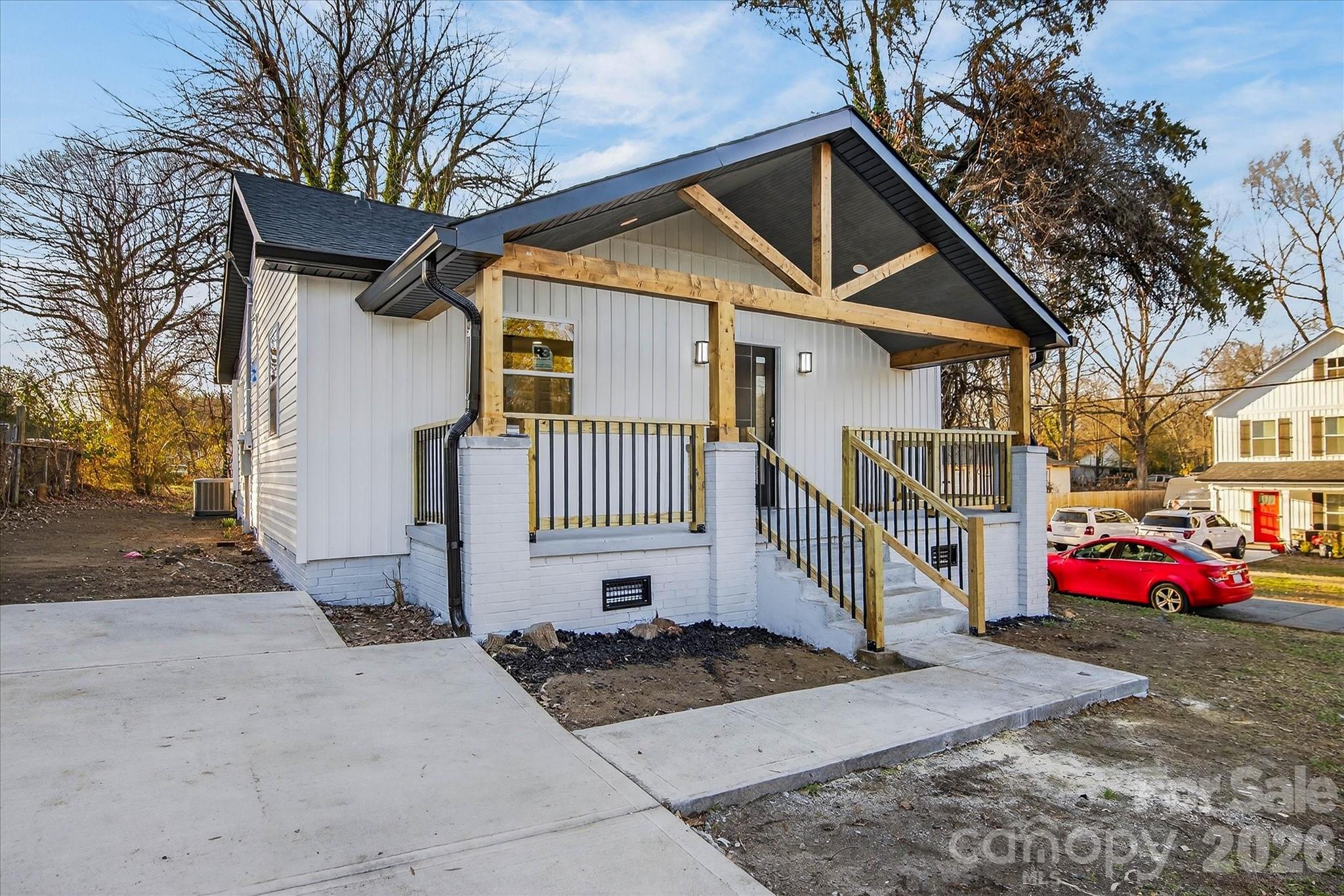 Photo 2 of 817 Mable Avenue, Kannapolis, NC