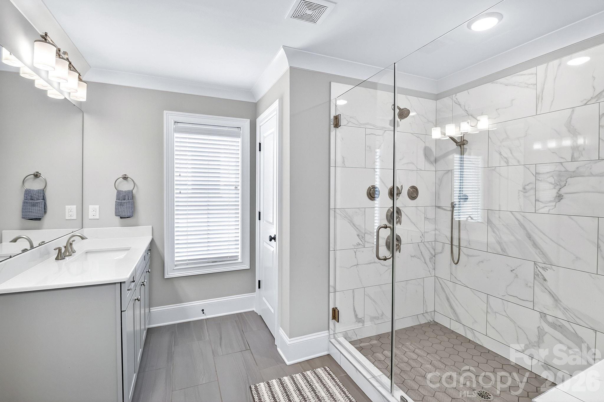 Photo 23 of 7005 Providence Lane W, Charlotte, NC