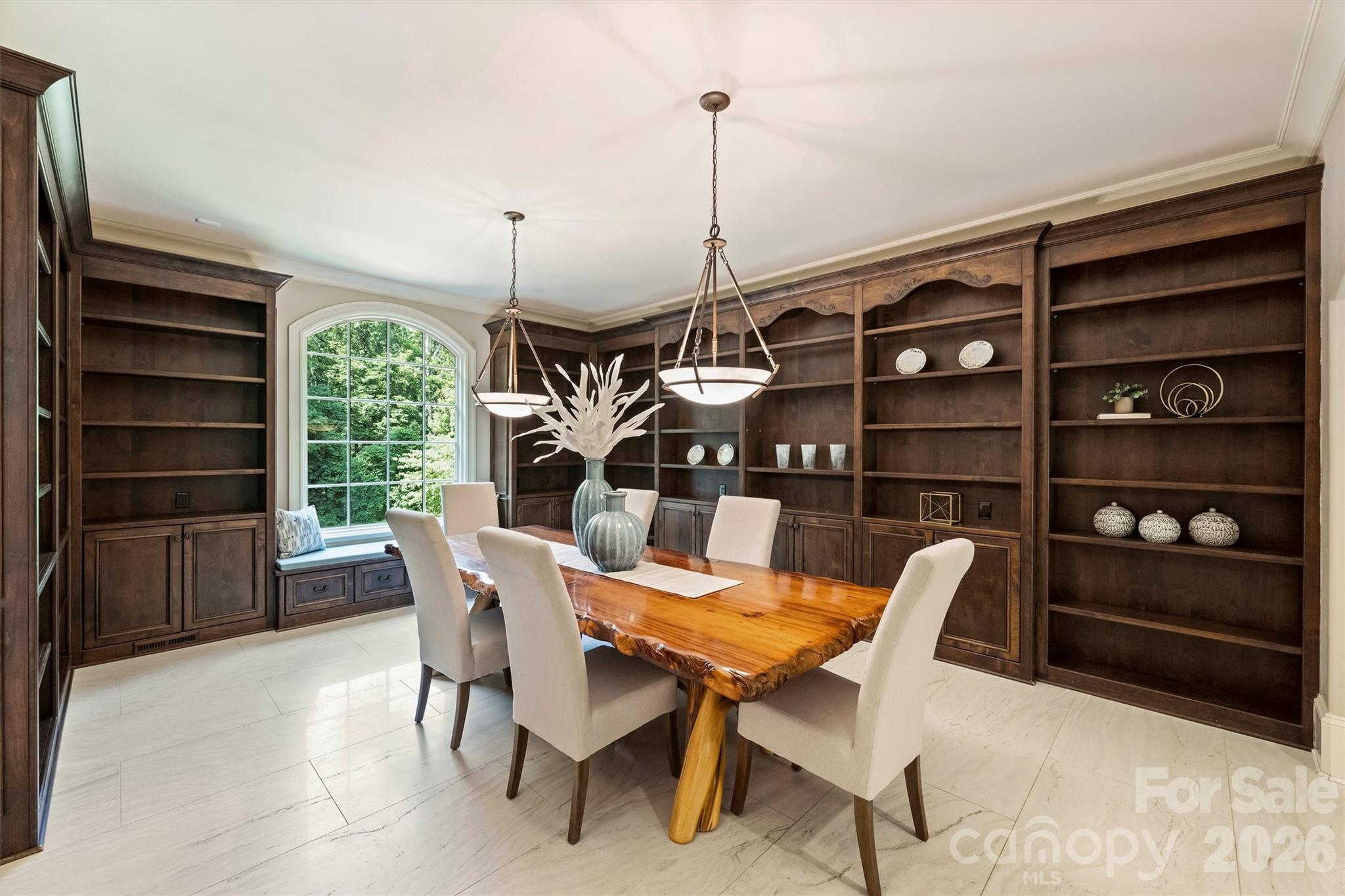 Photo 7 of 4901 Carmel Park Drive, Charlotte, NC