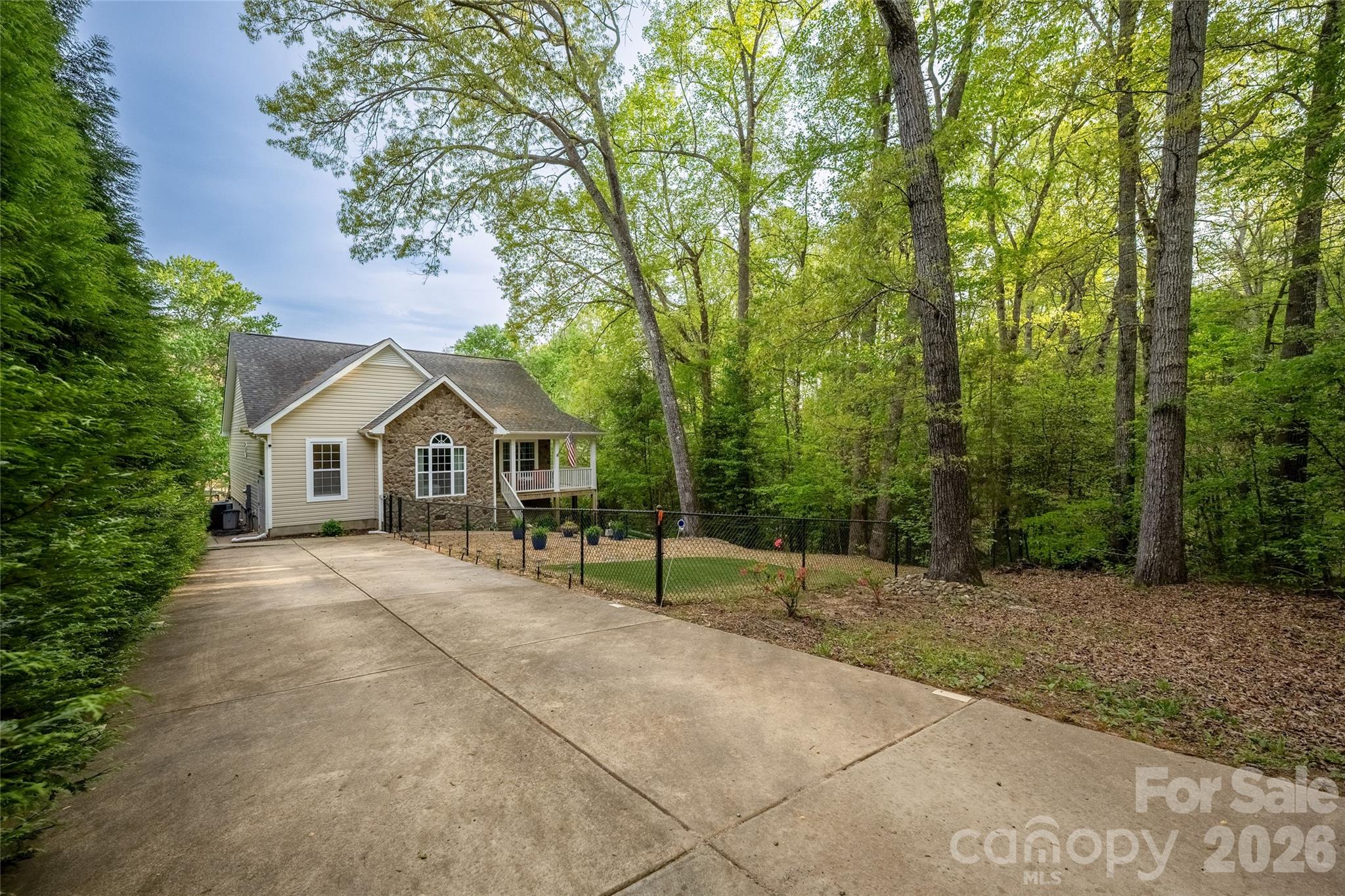 1325 Lytton Lane, Catawba, NC - photo 43 of 49