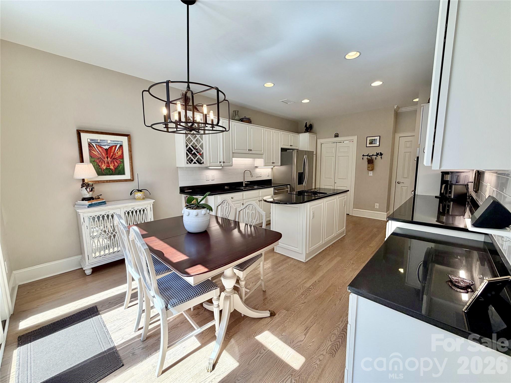Photo 17 of 8964 Challis Hill Lane, Charlotte, NC