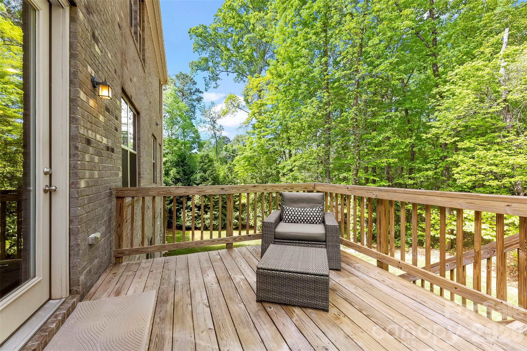 Photo 29 of 220 Kingsdown Avenue, Charlotte, NC