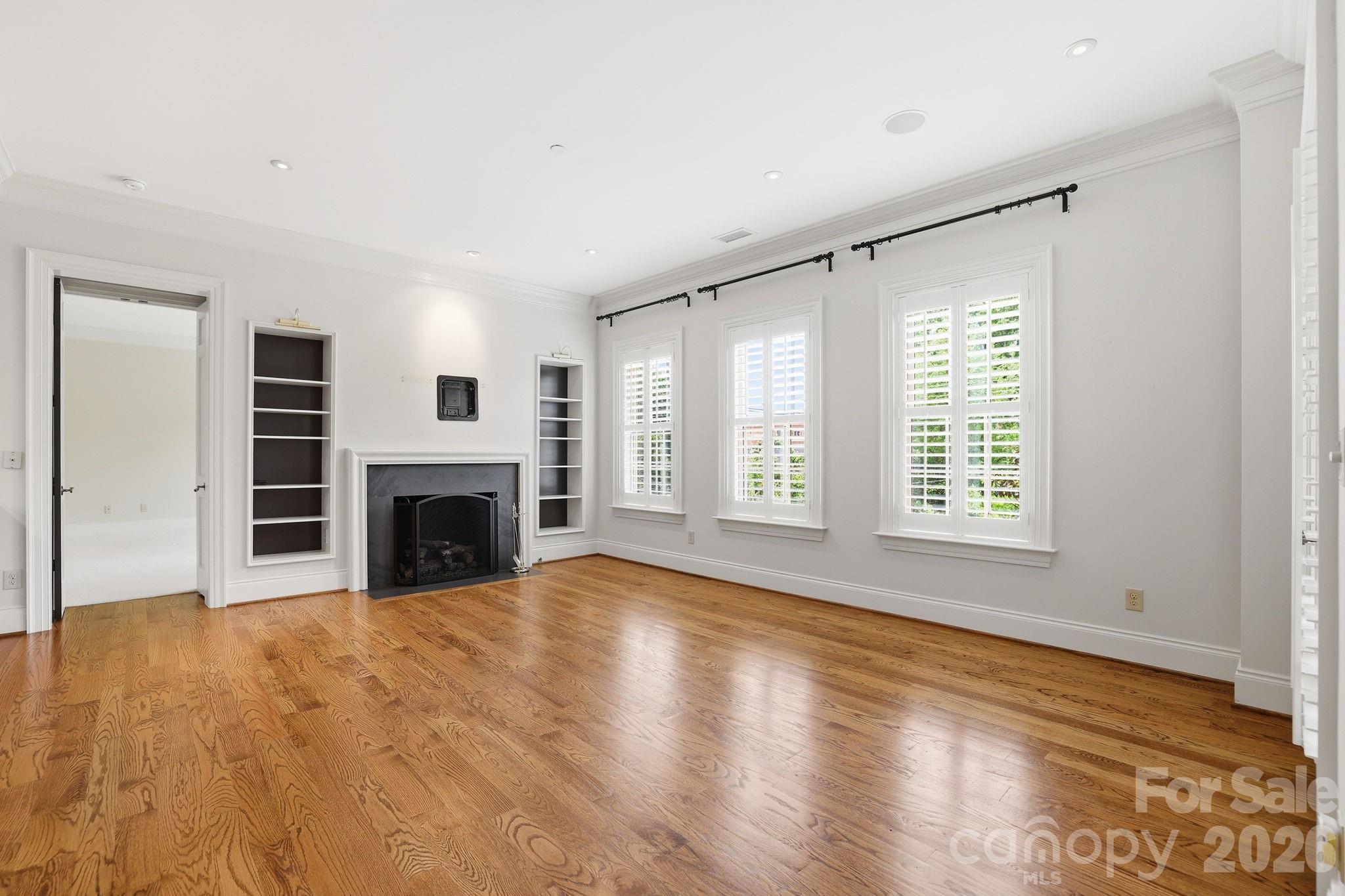 Photo 22 of 168 Cherokee Road, Charlotte, NC