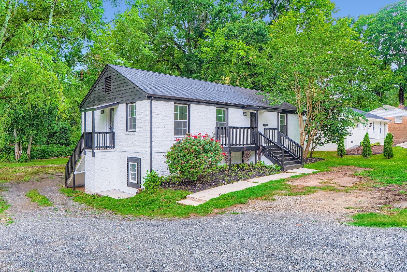 1224 E Woodlawn Road, Charlotte, NC - photo 45 of 48