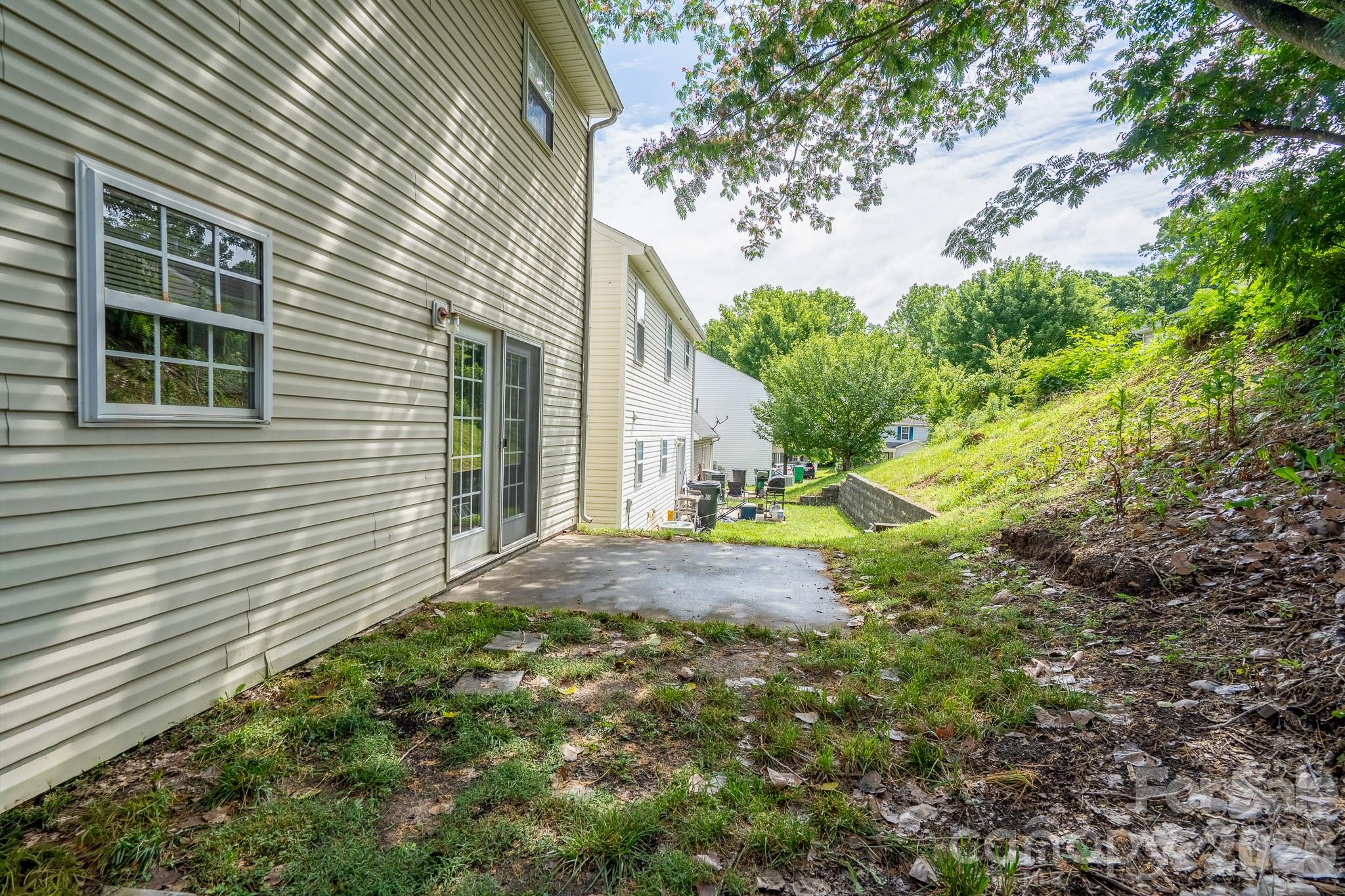 Photo 35 of 8016 Bronze Pike Drive, Charlotte, NC