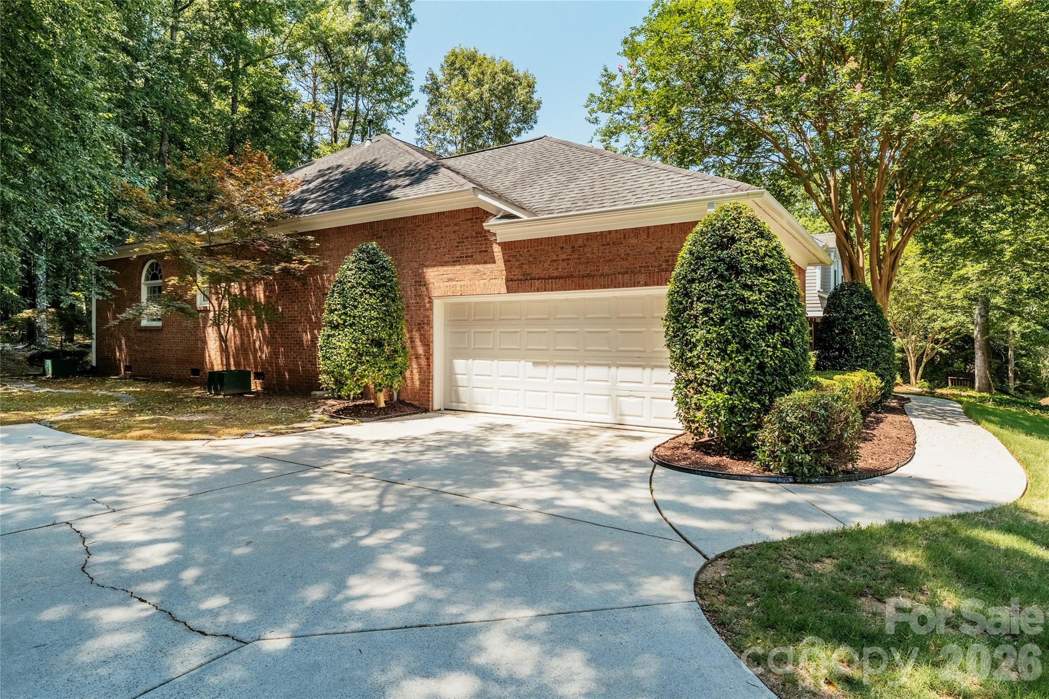 Photo 23 of 9425 Briarwick Lane, Charlotte, NC