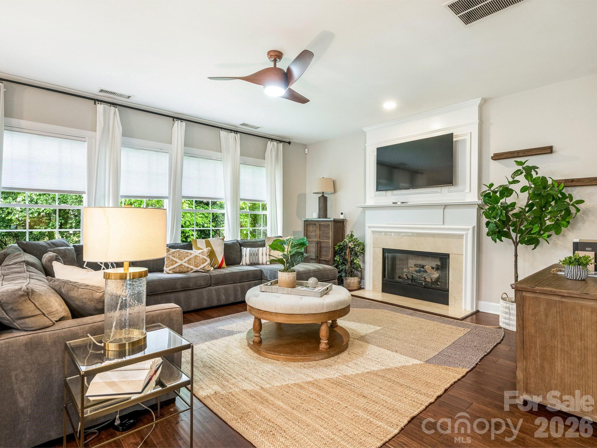 Photo 7 of 6807 Guinevere Drive, Charlotte, NC