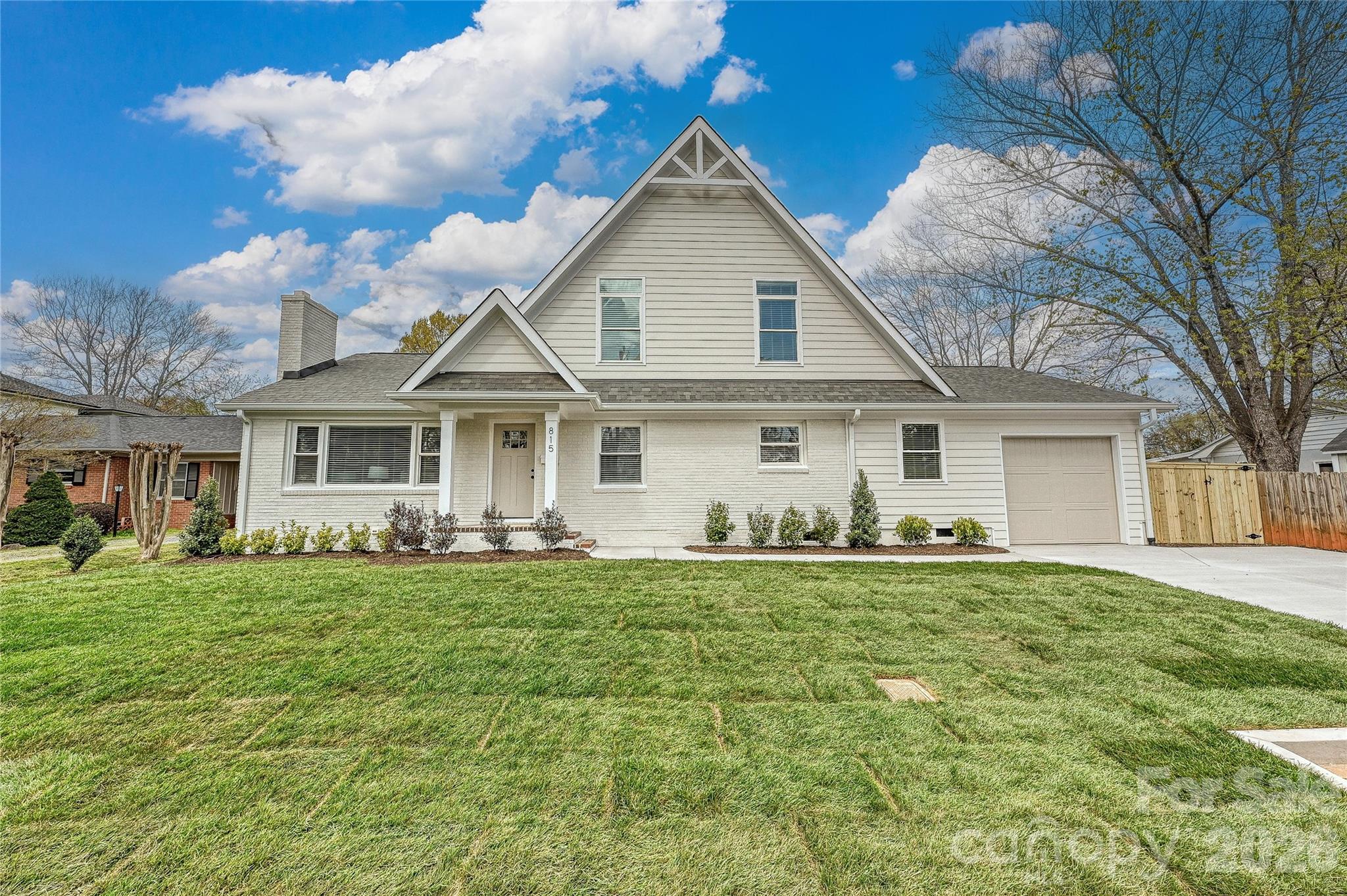 815 Hartness Avenue, Charlotte, NC