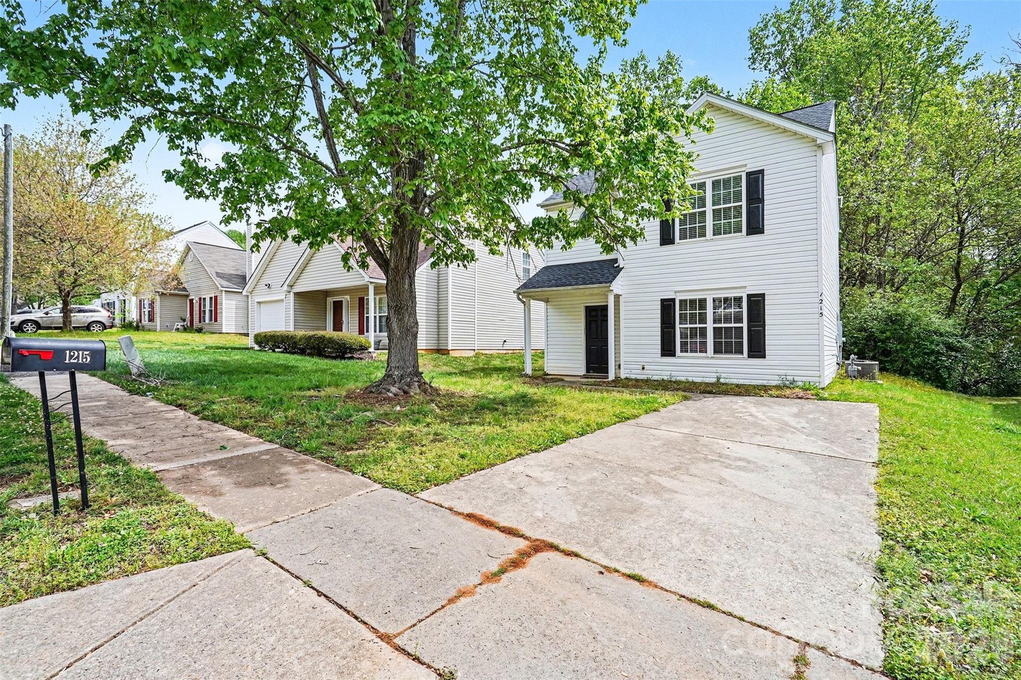 Photo 31 of 1215 Mcallister Drive, Charlotte, NC