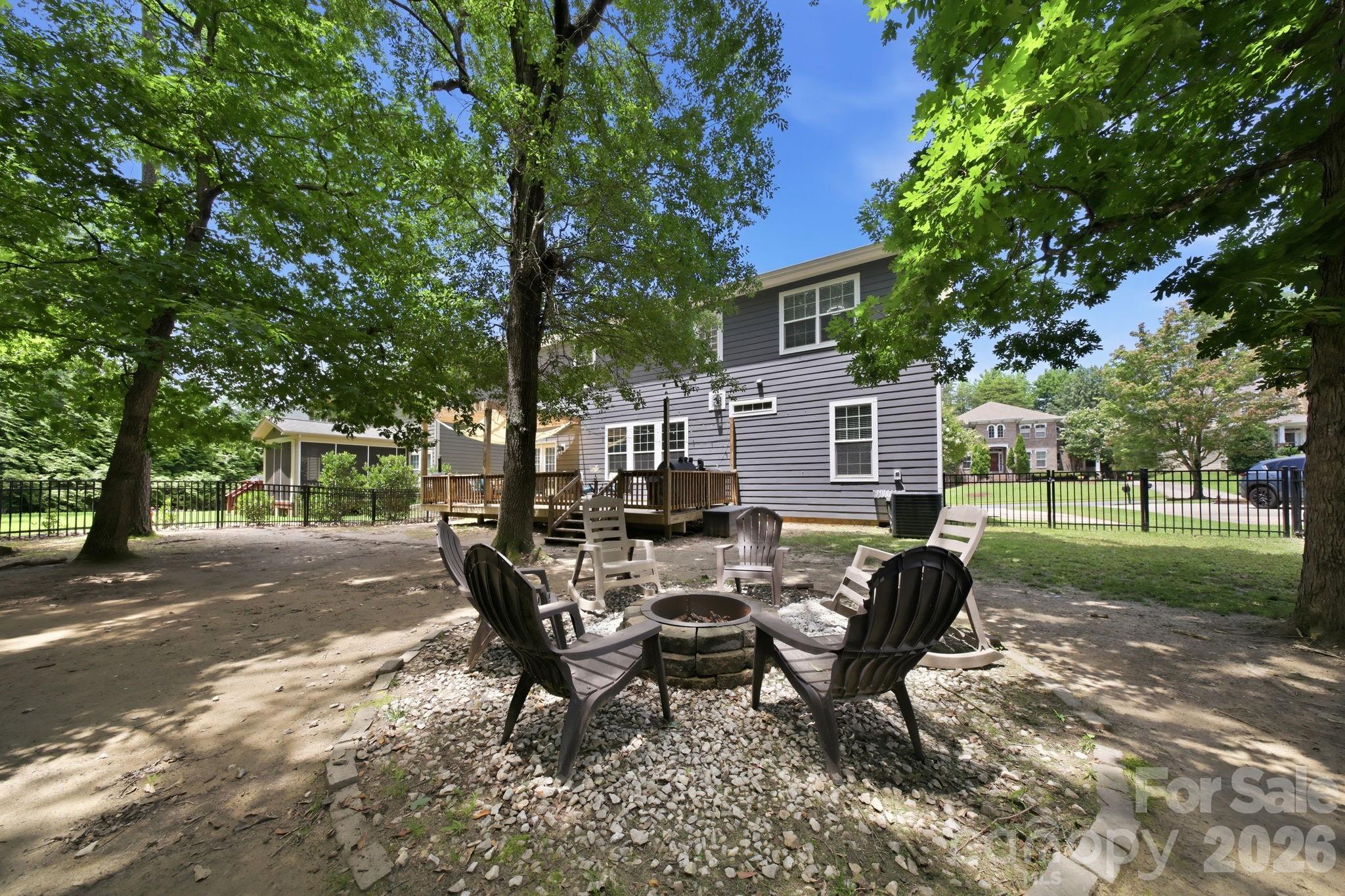 Photo 35 of 8636 Sagekirk Court, Charlotte, NC