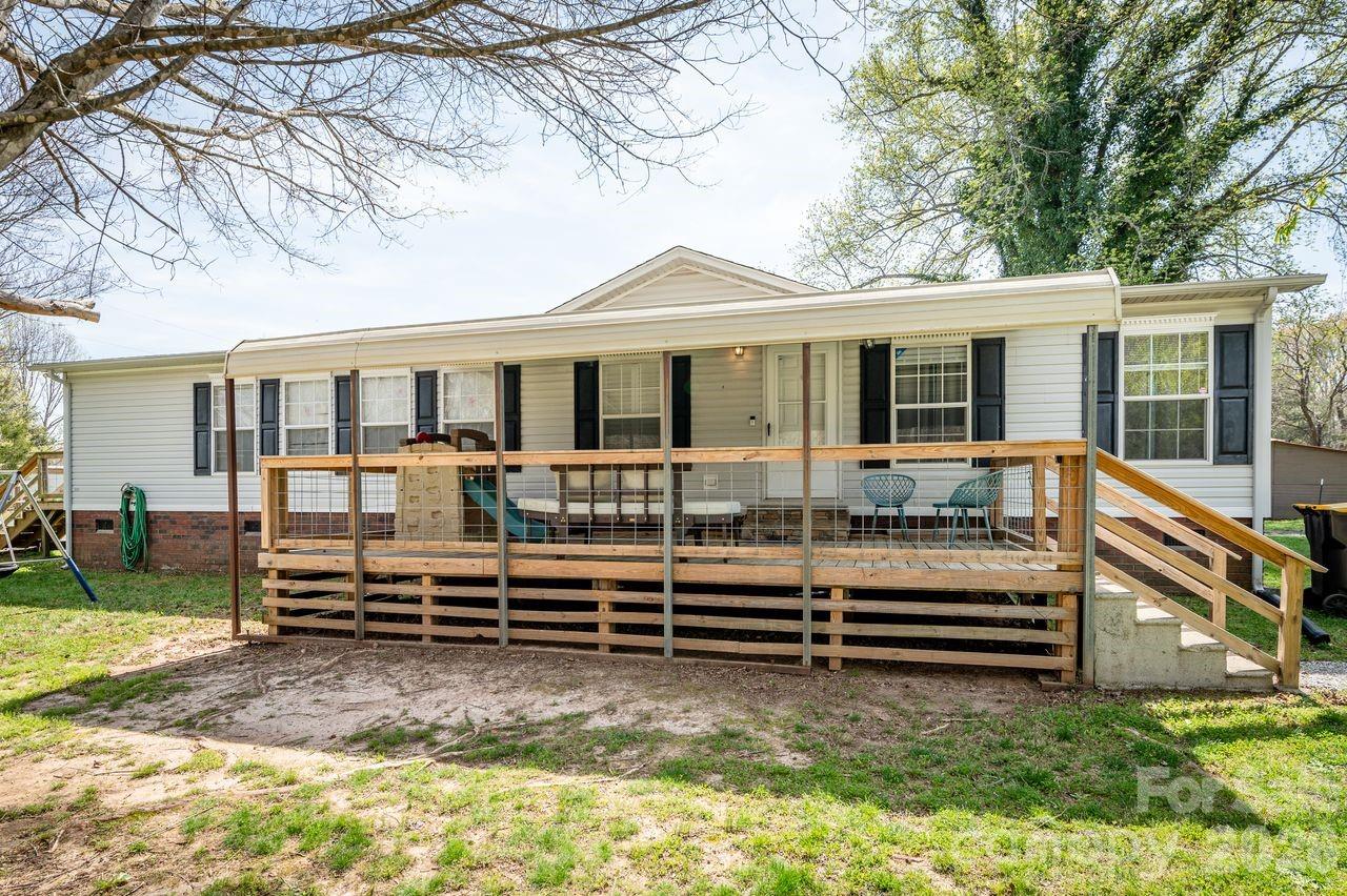 6532 Kidville Road, Denver, NC - photo 2 of 35