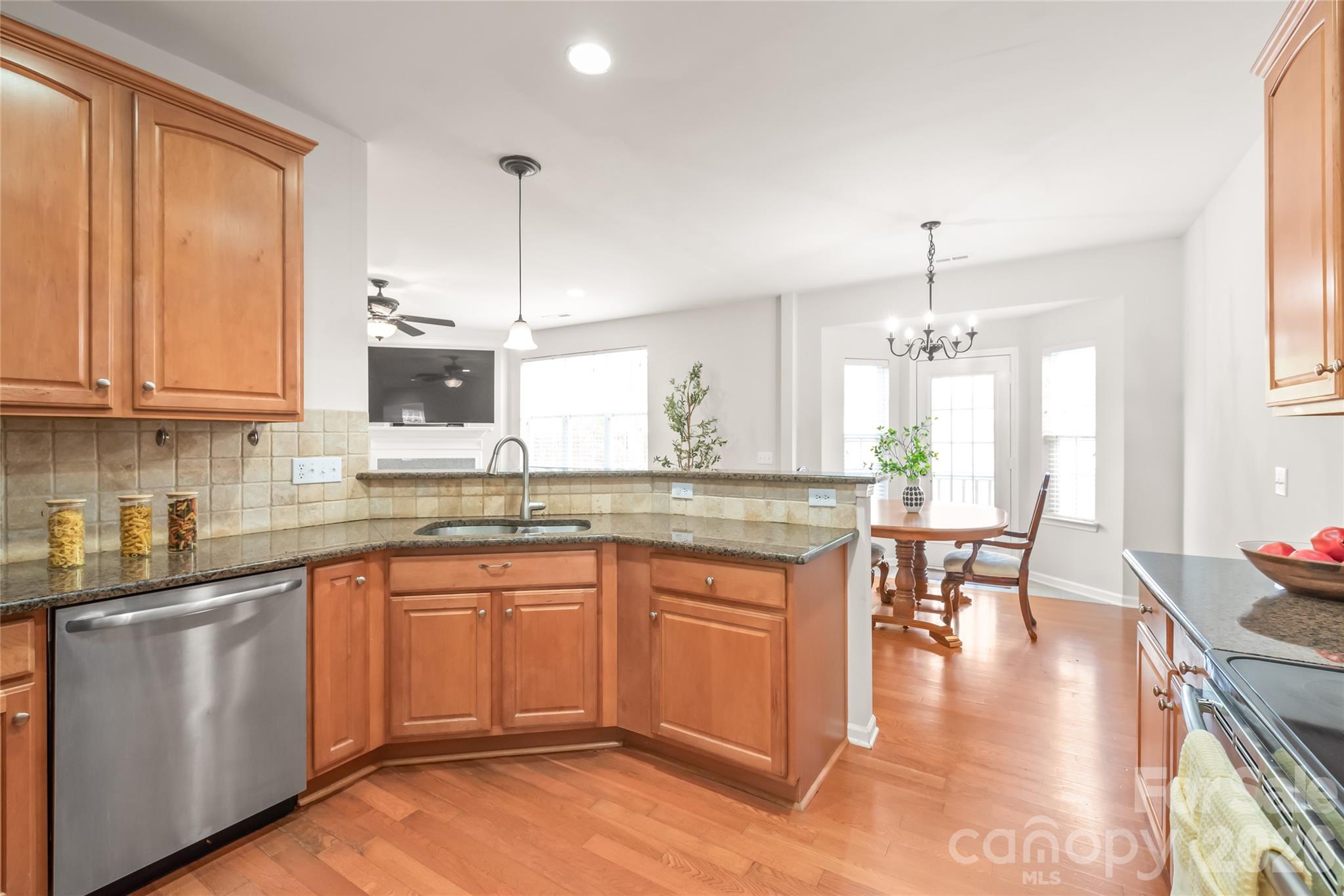 Photo 11 of 17231 Westmill Lane, Charlotte, NC