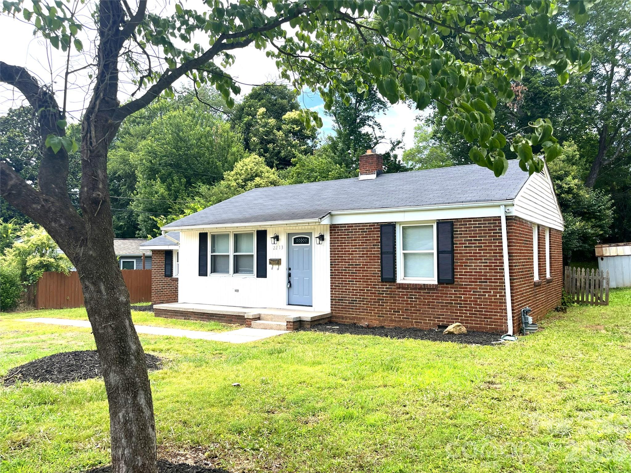 2213 Shamrock Drive, Charlotte, NC