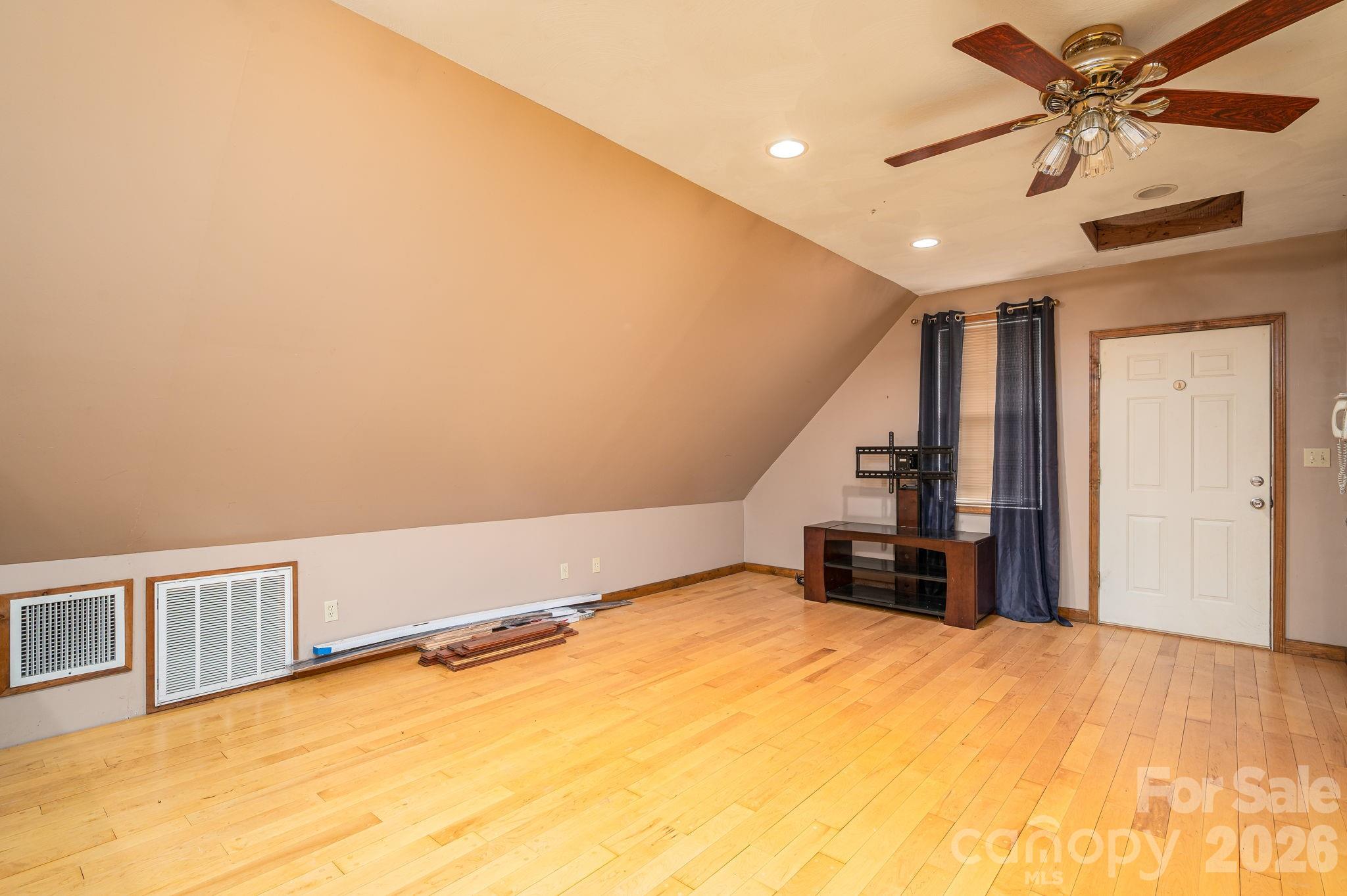5519 Dallas High Shoals Highway, Dallas, NC - photo 26 of 38