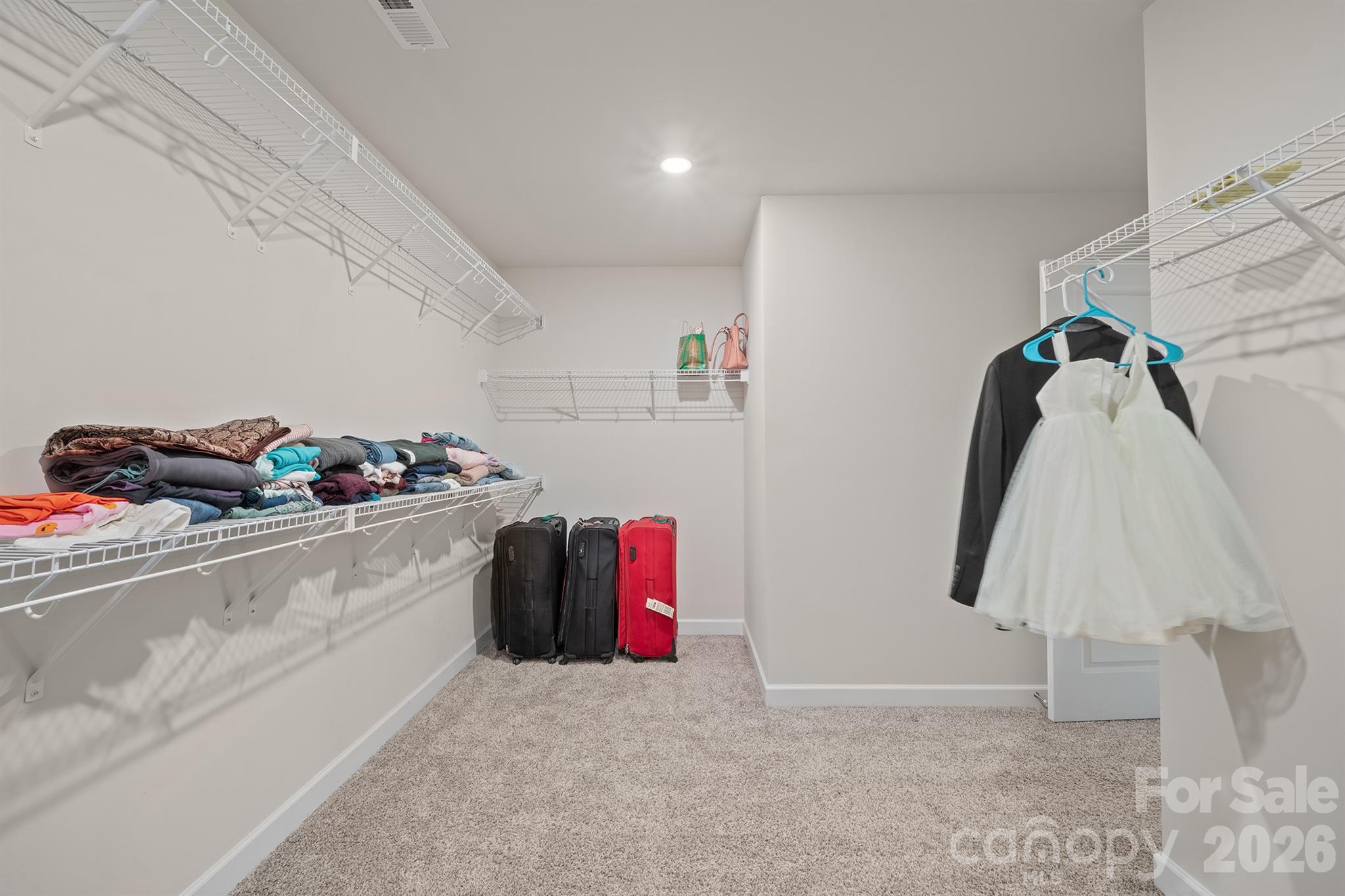 Photo 13 of 13022 KENWORTH Road, Charlotte, NC