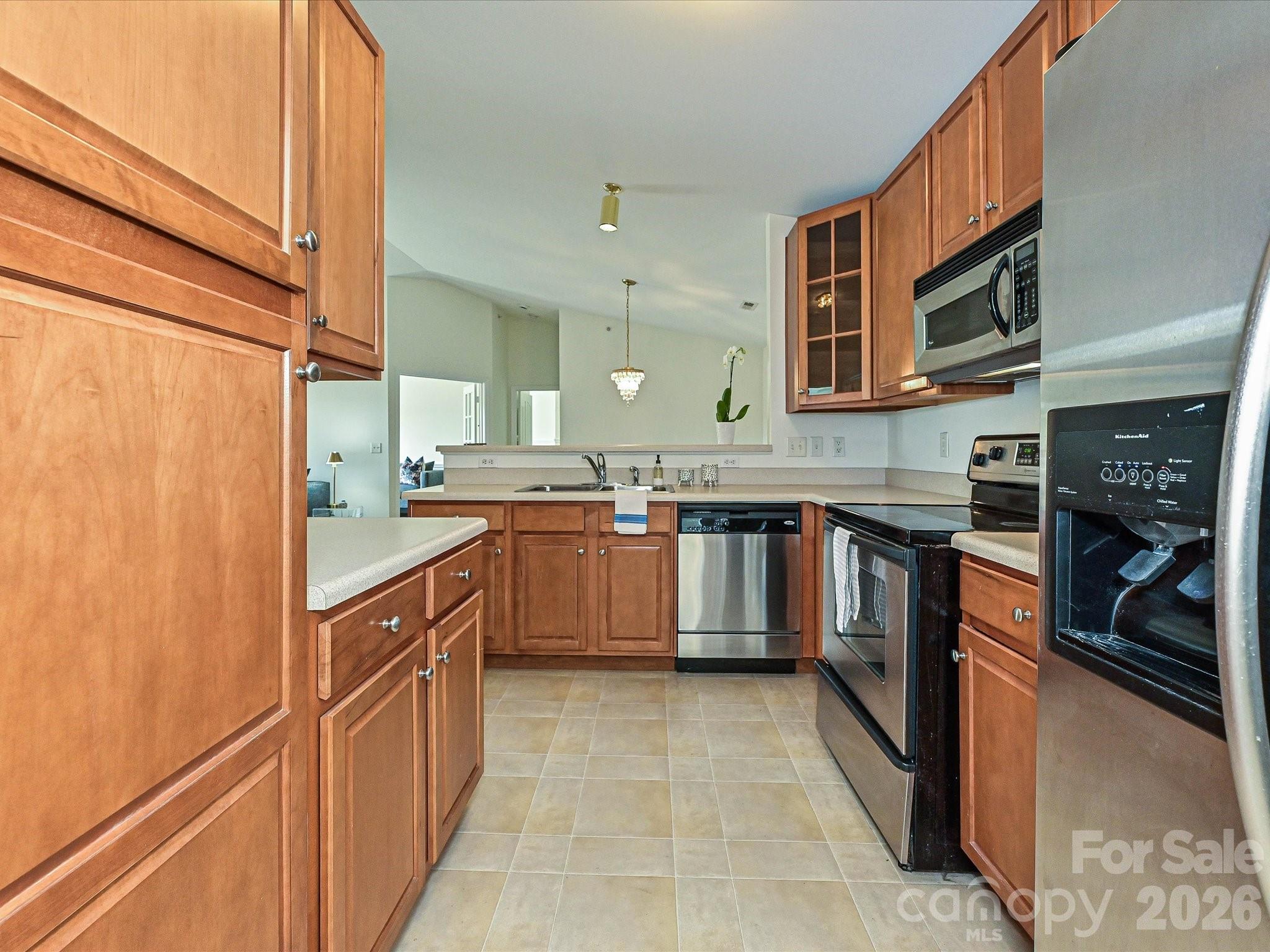 Photo 8 of 11873 Ridgeway Park Drive, Charlotte, NC