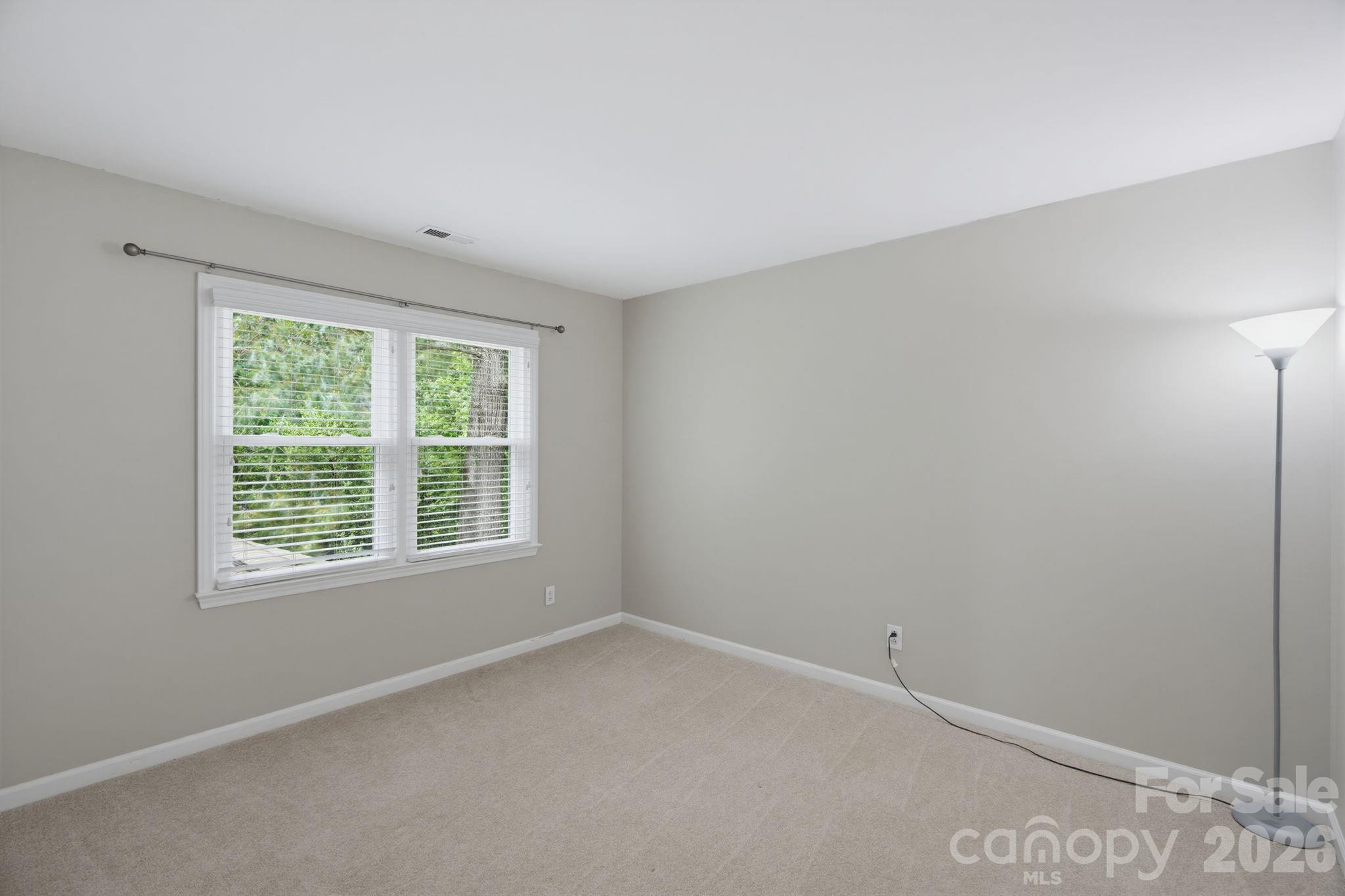 Home for sale at 6632 Elmstone Drive, Charlotte, NC — photo 18 of 38