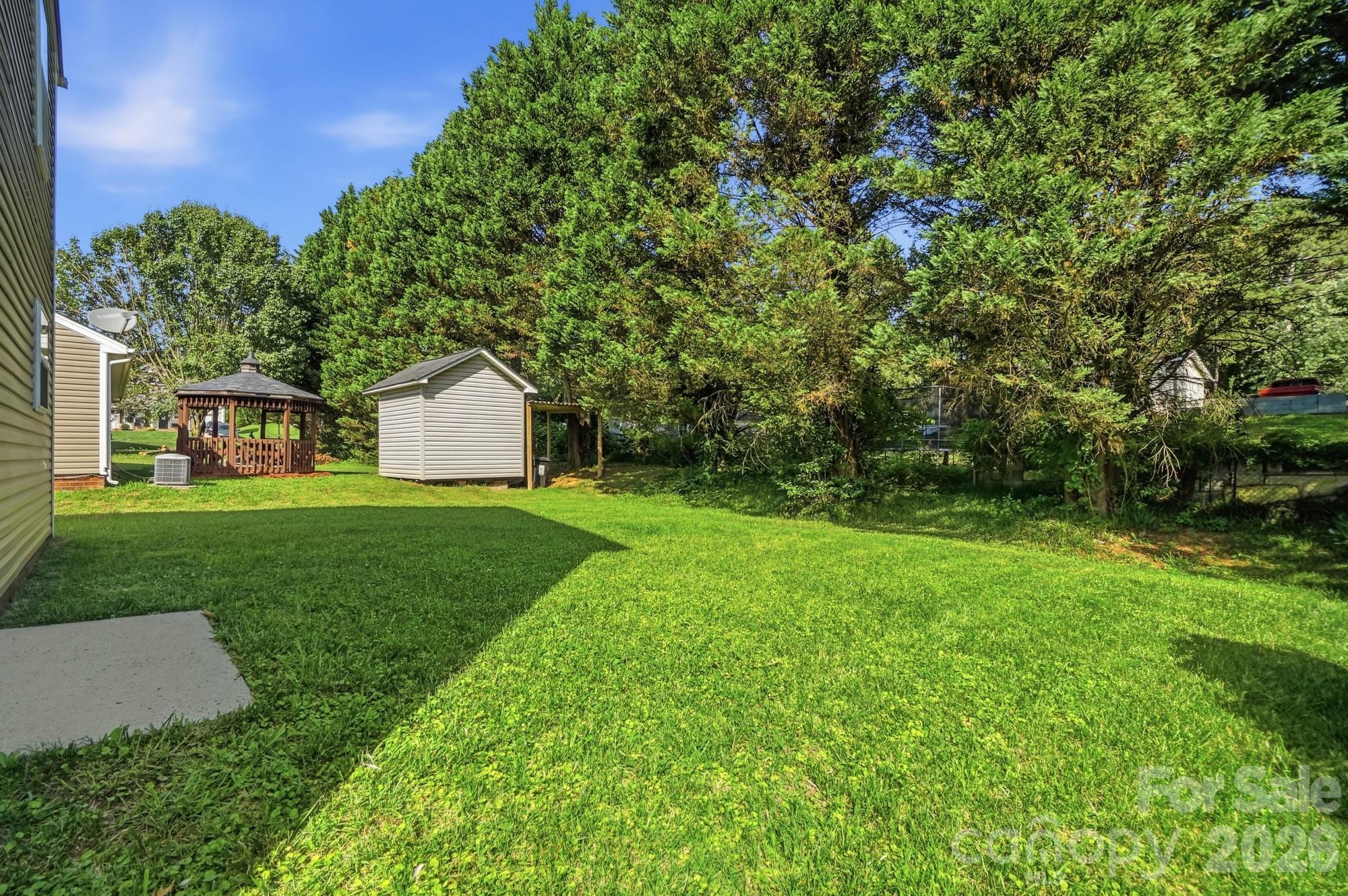 Photo 26 of 1135 Stonehenge Lane, Charlotte, NC
