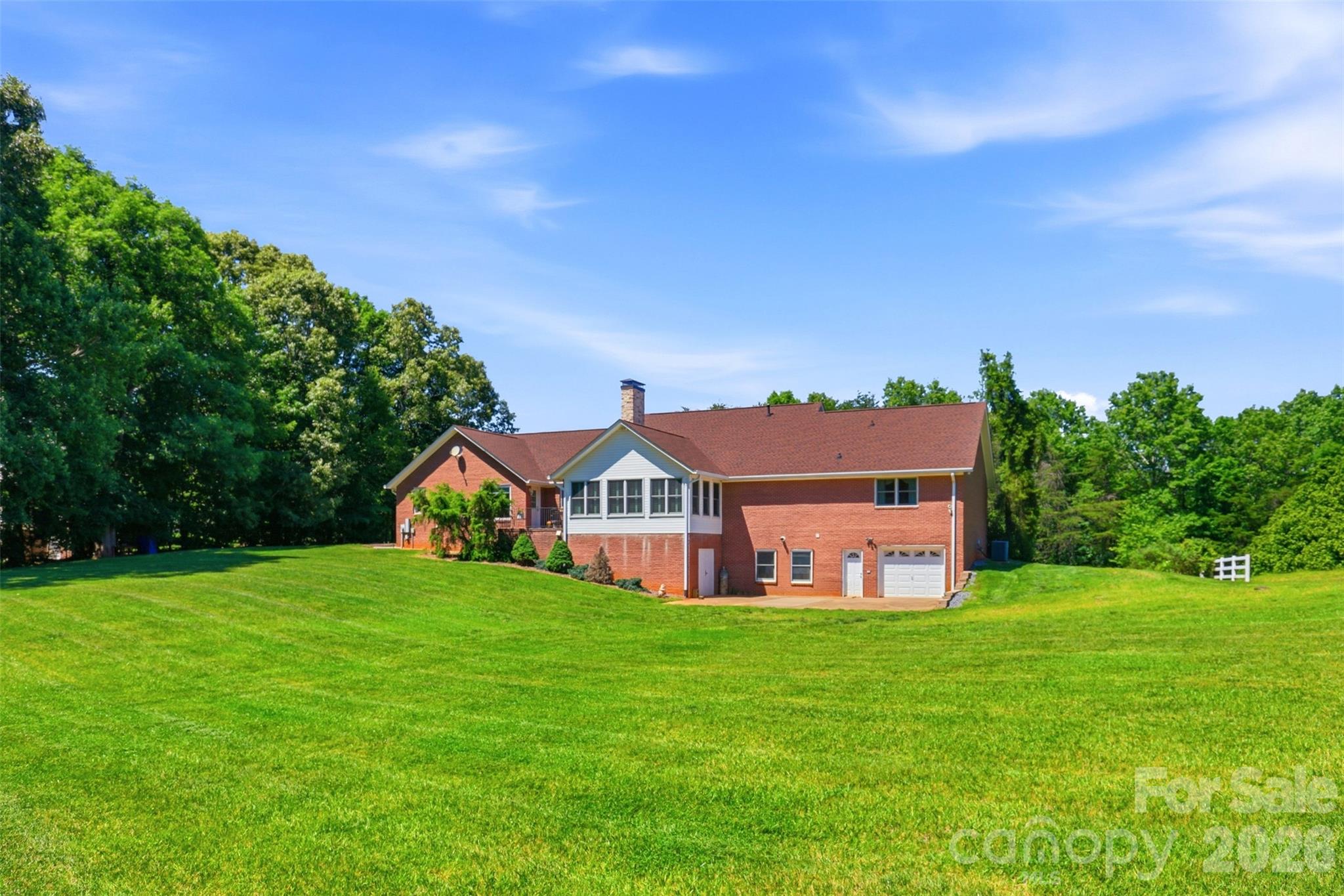 Photo 6 of 6181 Willowbottom Road, Hickory, NC