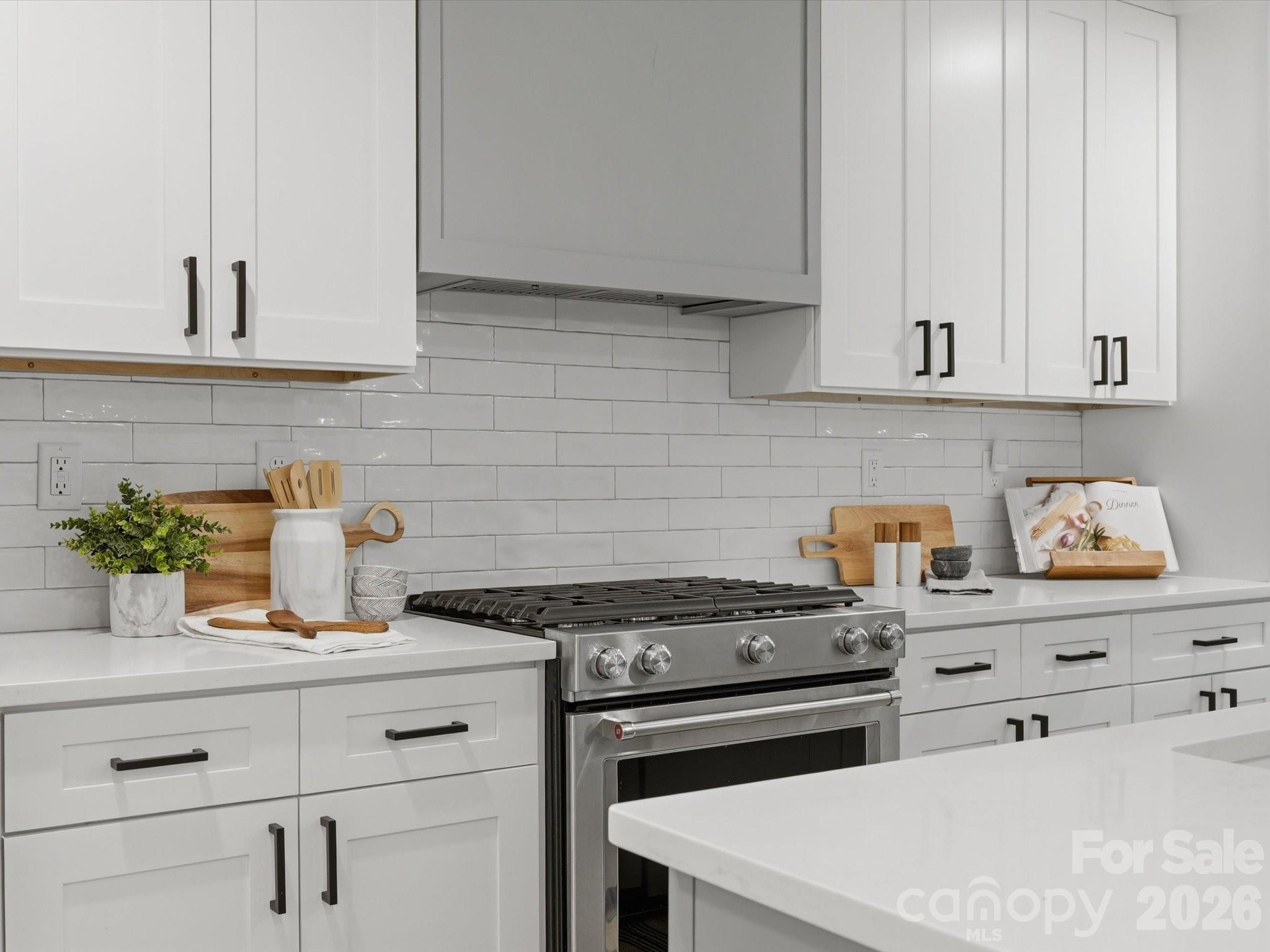 Photo 13 of 1611 E Barden Road, Charlotte, NC