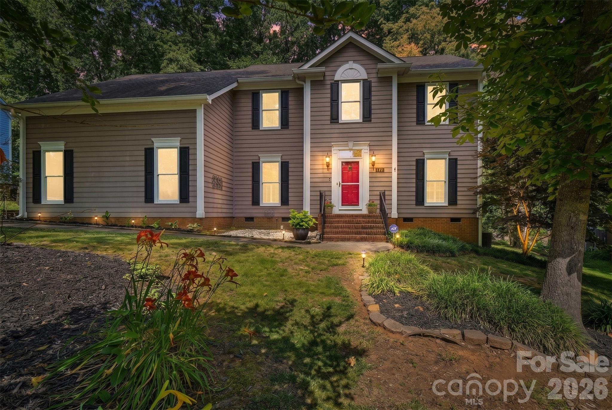 Photo 3 of 1112 Long Paw Lane, Charlotte, NC