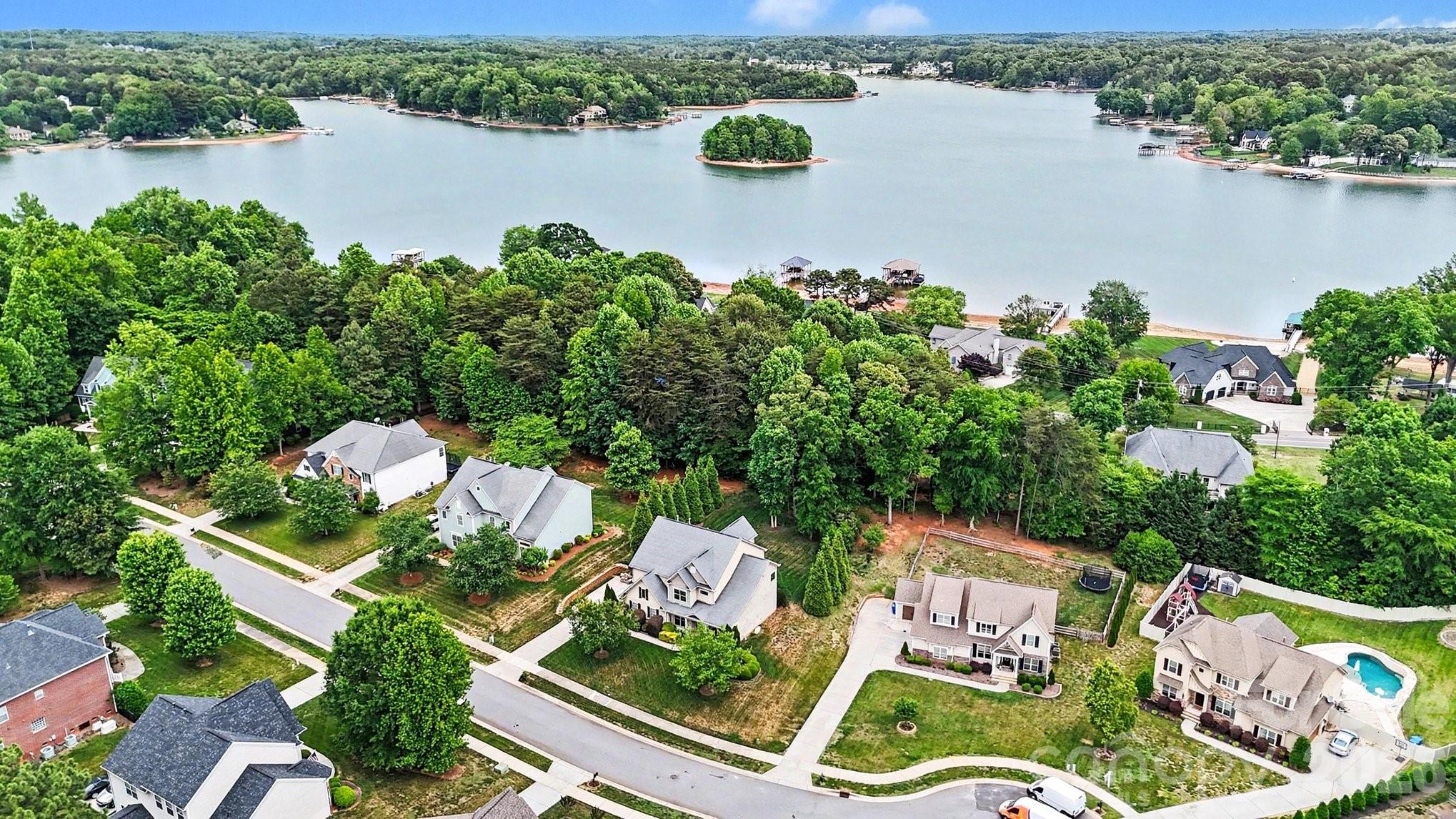 125 Lakeshore Hills Drive, Mooresville, NC - photo 37 of 42