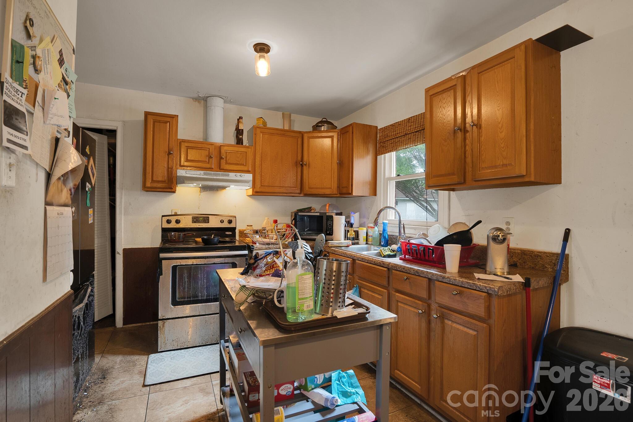 Photo 7 of 1616 Mcallister Drive, Charlotte, NC