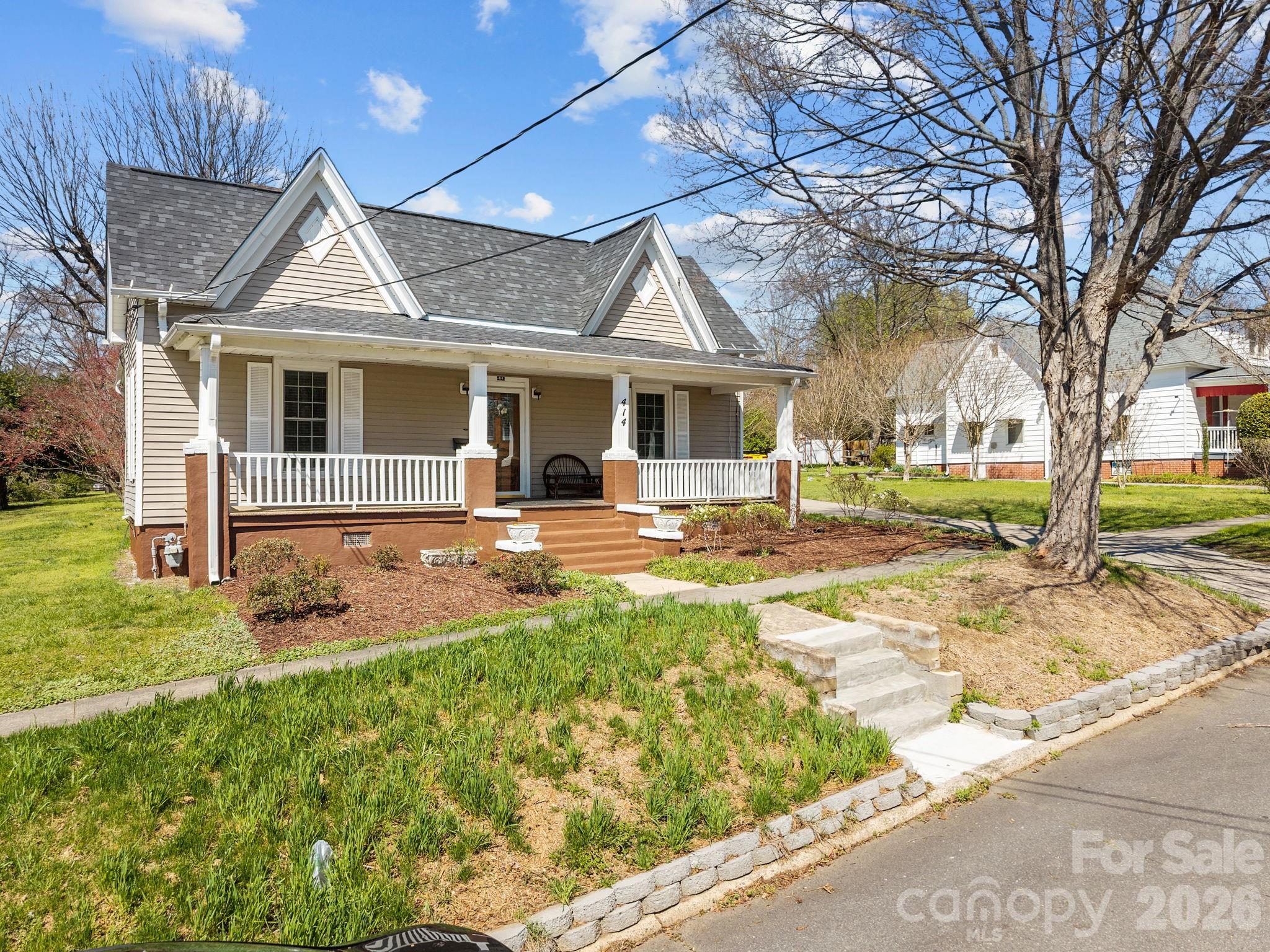 414 S Spencer Avenue, Spencer, NC - photo 2 of 45