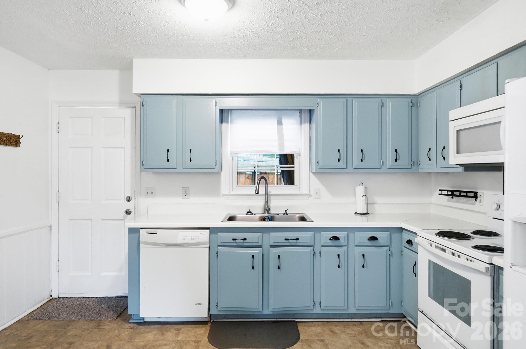 908 Forest Drive, Marshville, NC - photo 16 of 42