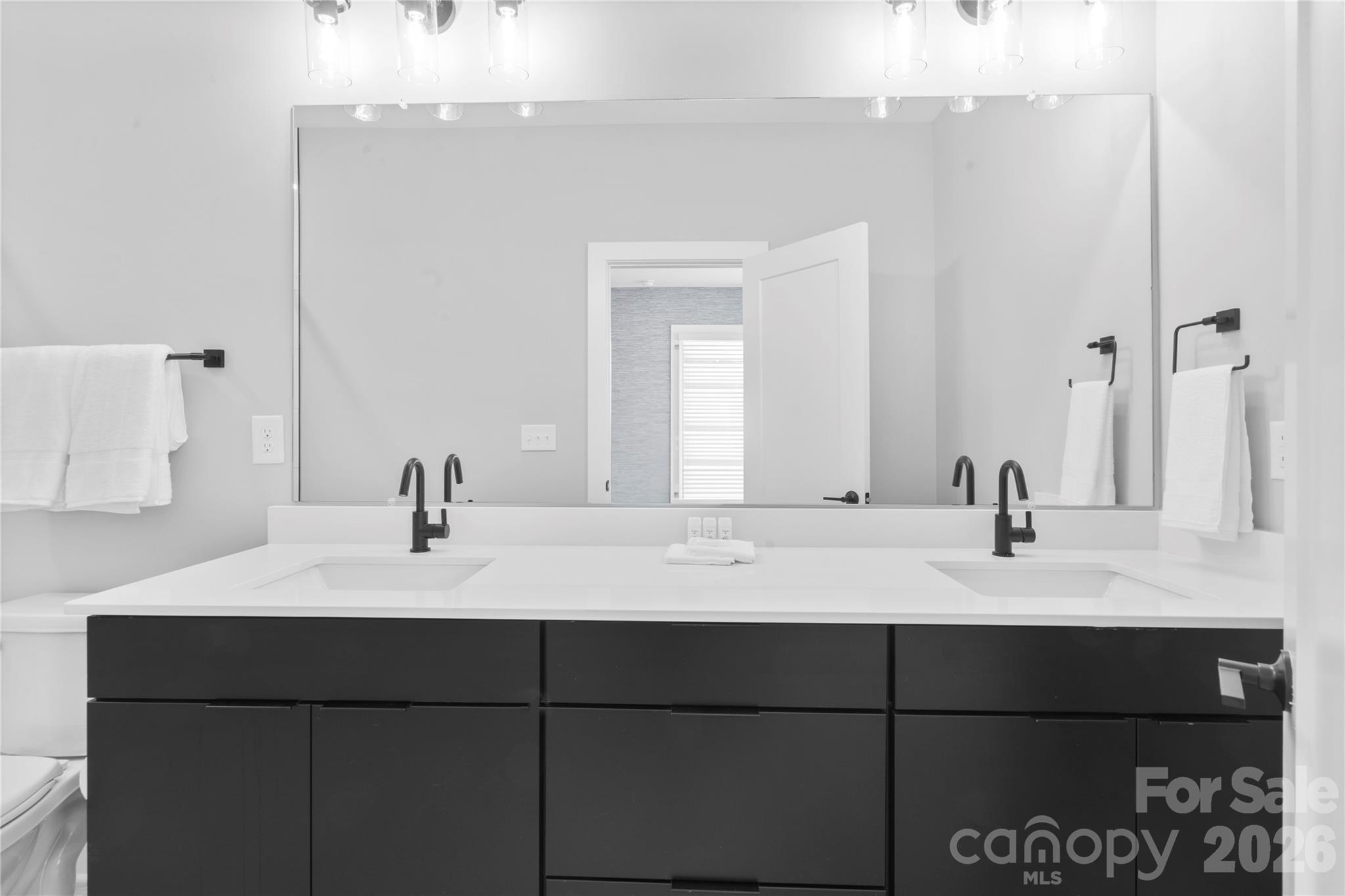 242 Freeland Lane, Charlotte, NC - photo 28 of 30