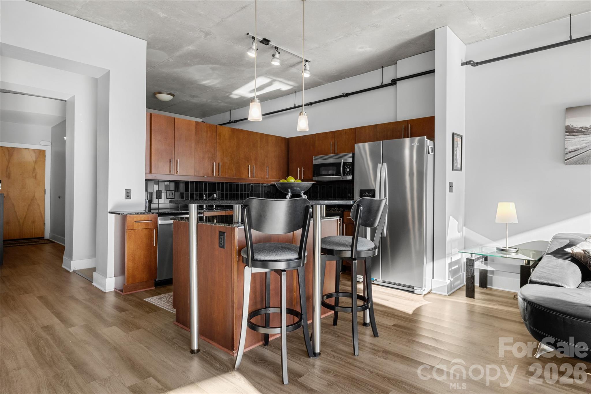 Photo 3 of 505 E 6th Street707, Charlotte, NC