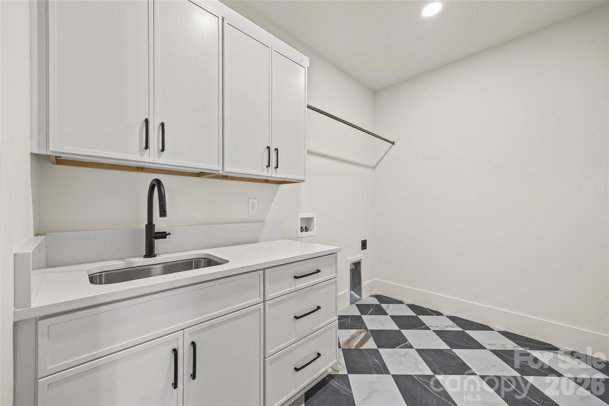 Photo 29 of 7105 Essington Drive, Charlotte, NC
