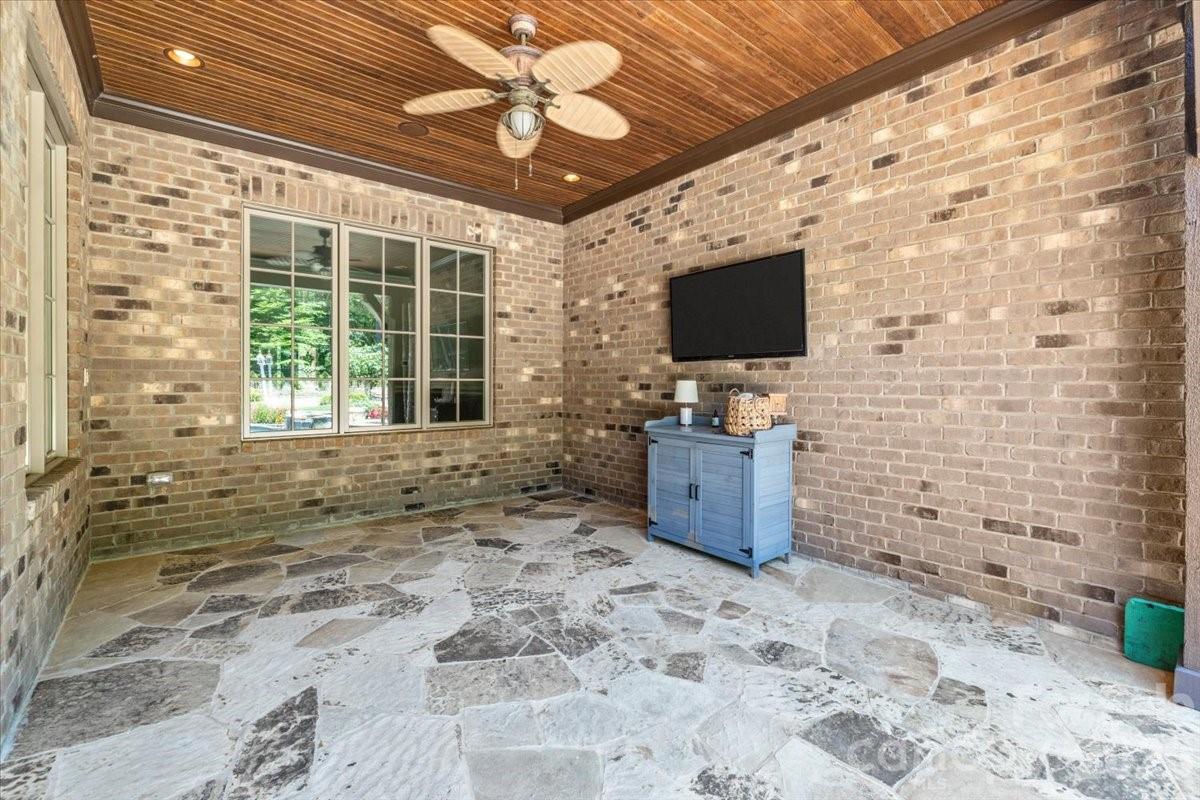8100 Skye Lochs Drive, Waxhaw, NC - photo 29 of 42