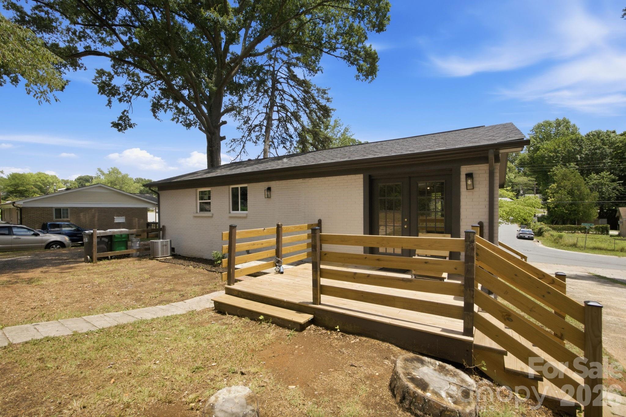 Home for sale at 9401 Feldbank Drive, Charlotte, NC — photo 26 of 42