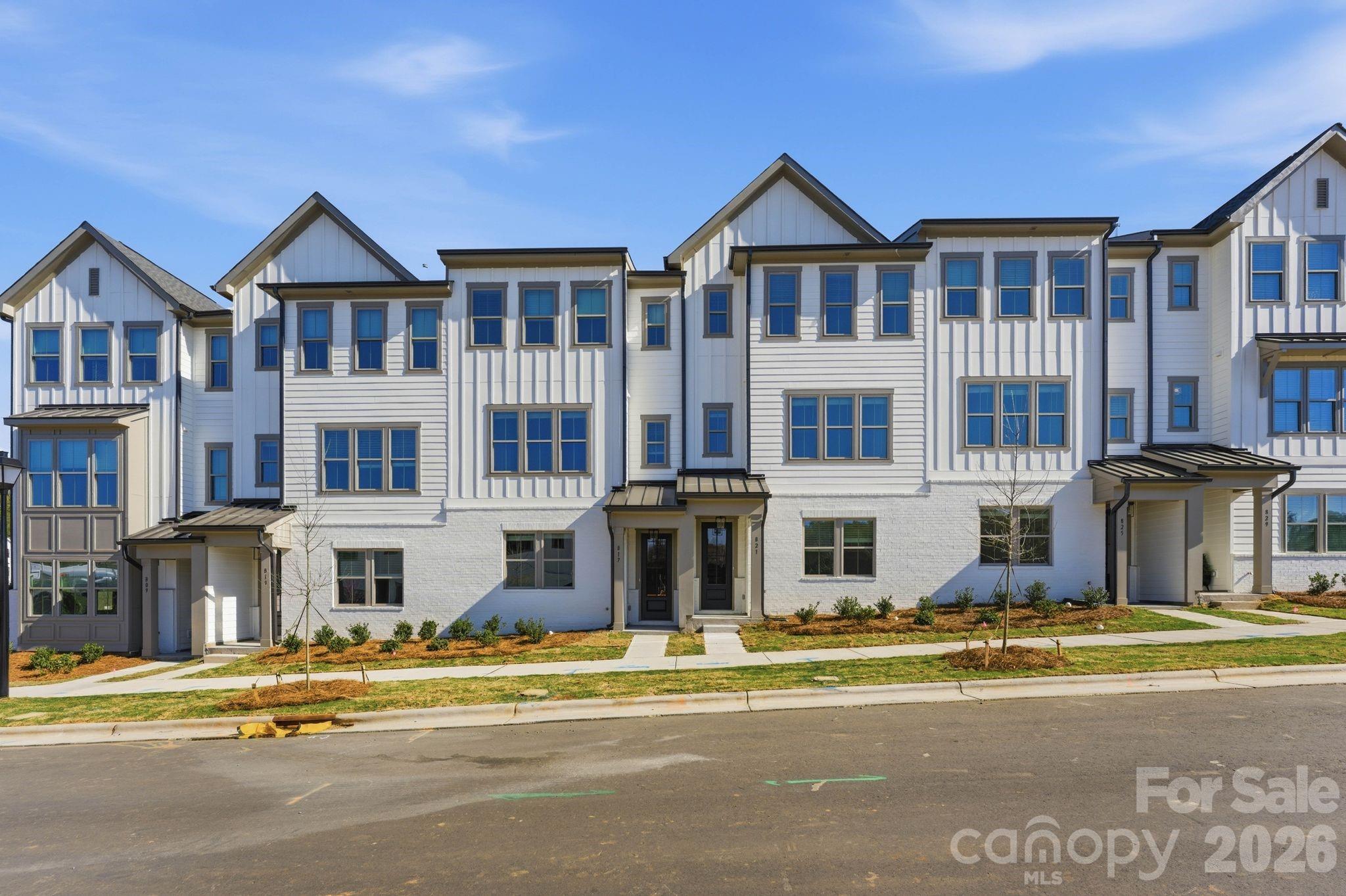 817 Garringer Place, Charlotte, NC - photo 5 of 34