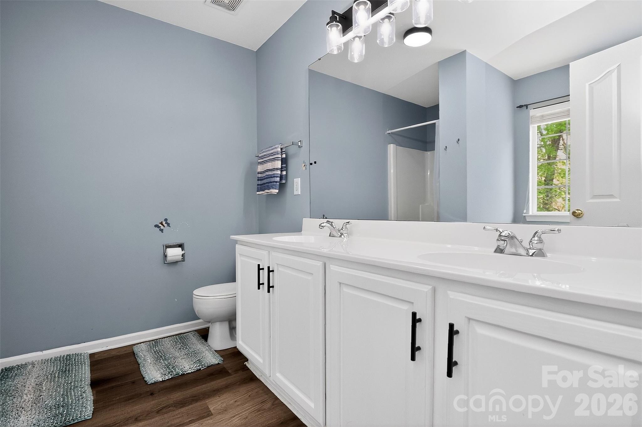 Photo 23 of 17126 Cambridge Woods Court, Charlotte, NC
