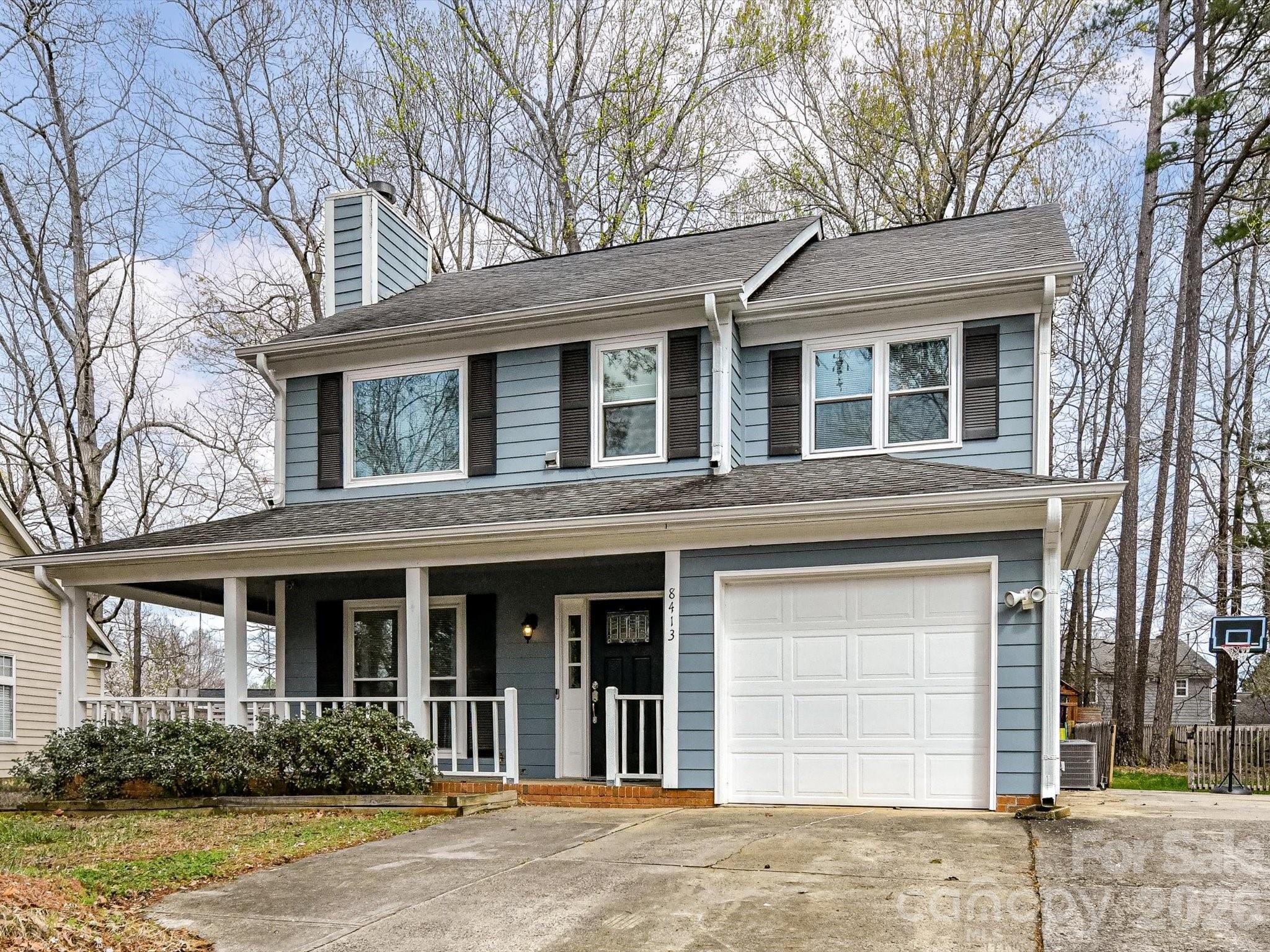 Photo 2 of 8413 Red Setter Lane, Charlotte, NC