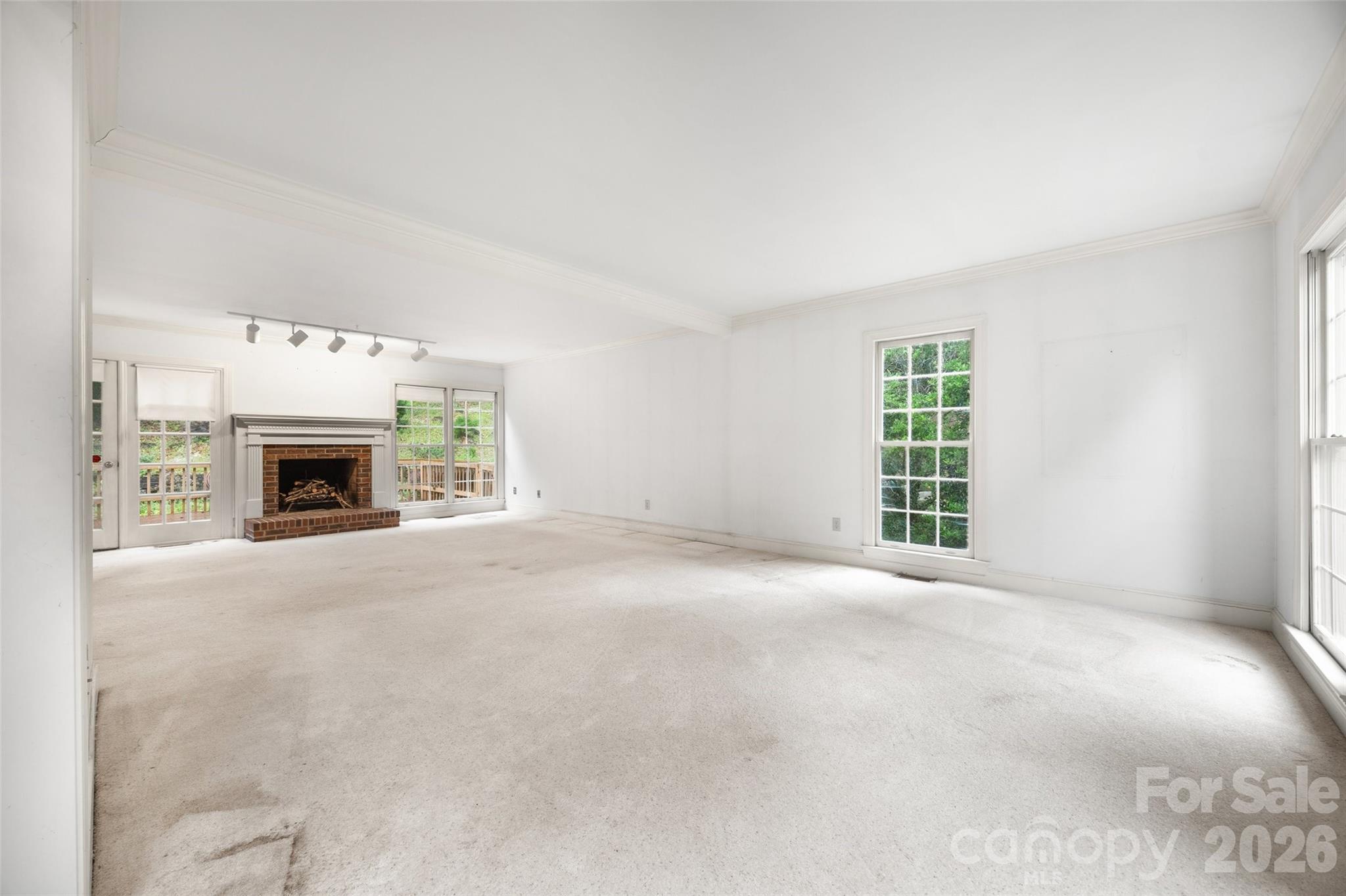Photo 6 of 7411 Leharne Drive, Charlotte, NC