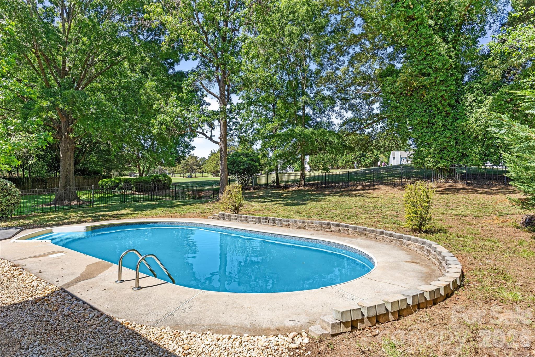 Photo 38 of 9526 Fairway Ridge Road, Charlotte, NC