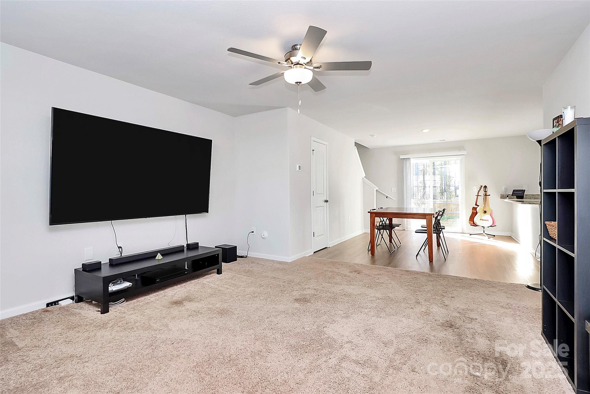 Photo 5 of 5209 Wolfridge Avenue, Charlotte, NC