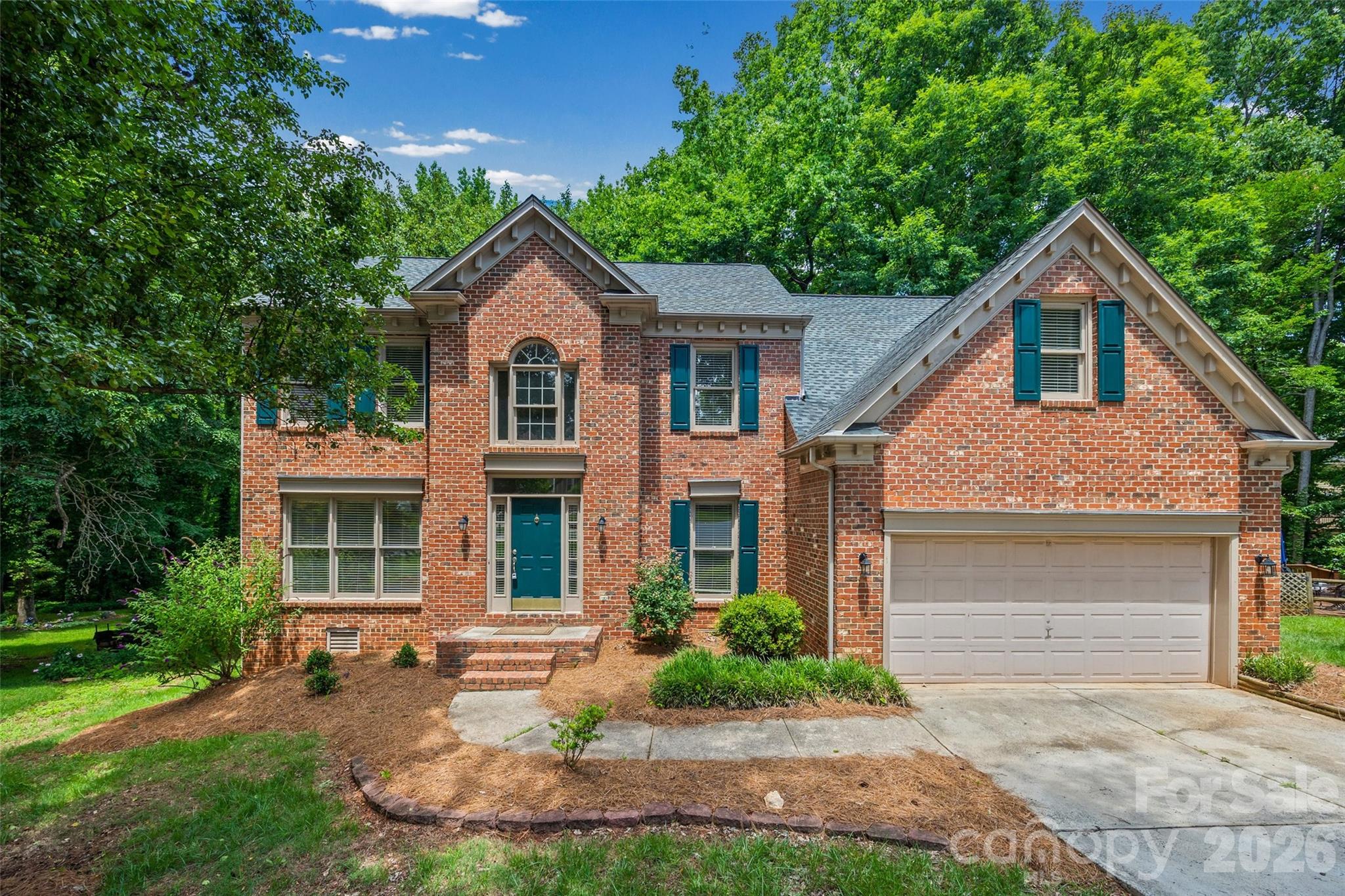 Home for sale at 4926 Benthaven Lane, Charlotte, NC — photo 1 of 40
