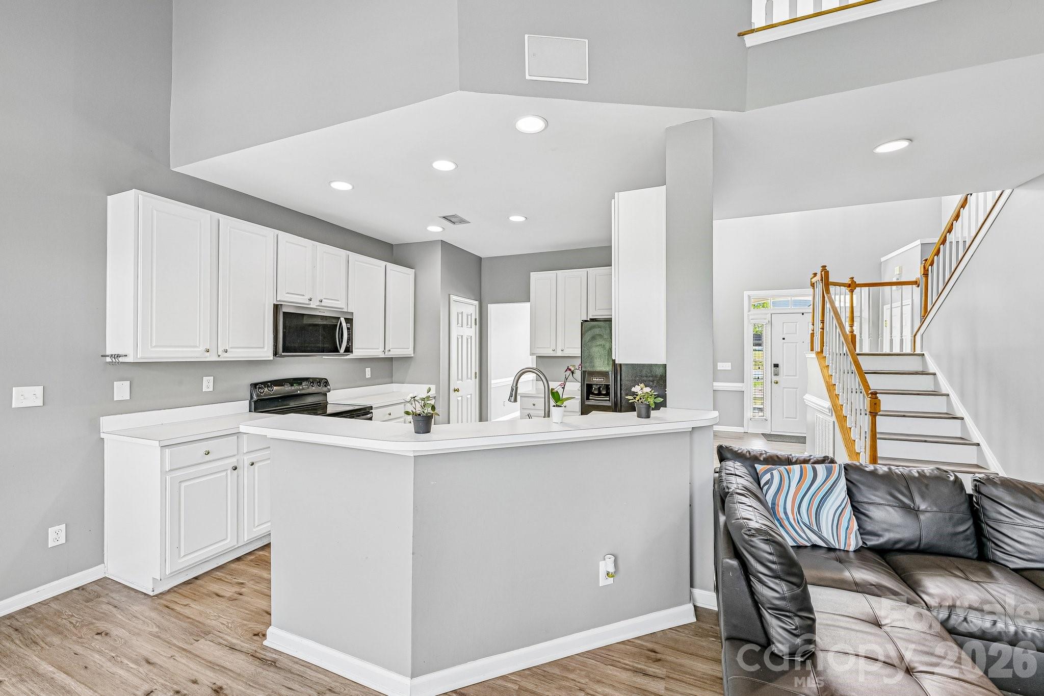 5755 Cambridge Bay Drive, Charlotte, NC - photo 17 of 48