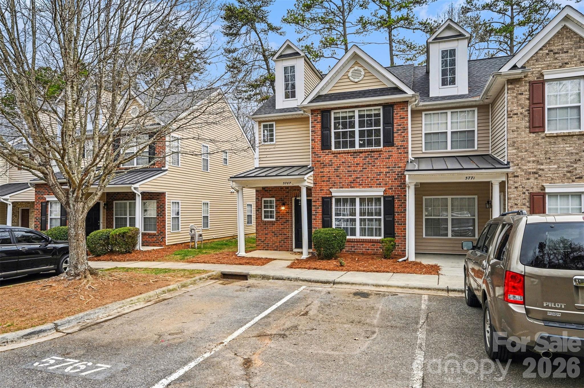 Photo 3 of 5767 Bent Creek Circle, Charlotte, NC
