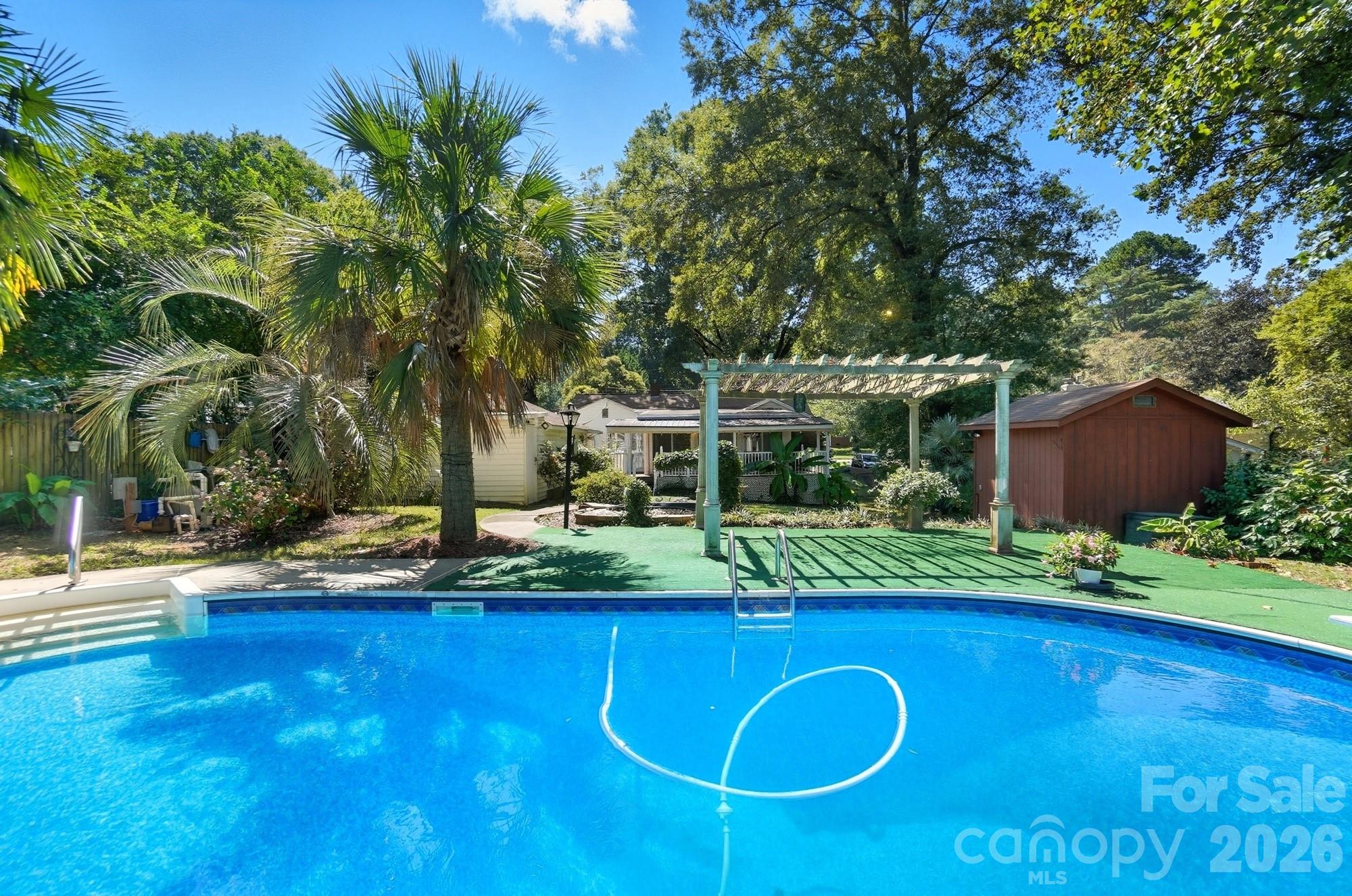 Photo 30 of 955 Hickory Nut Street, Charlotte, NC