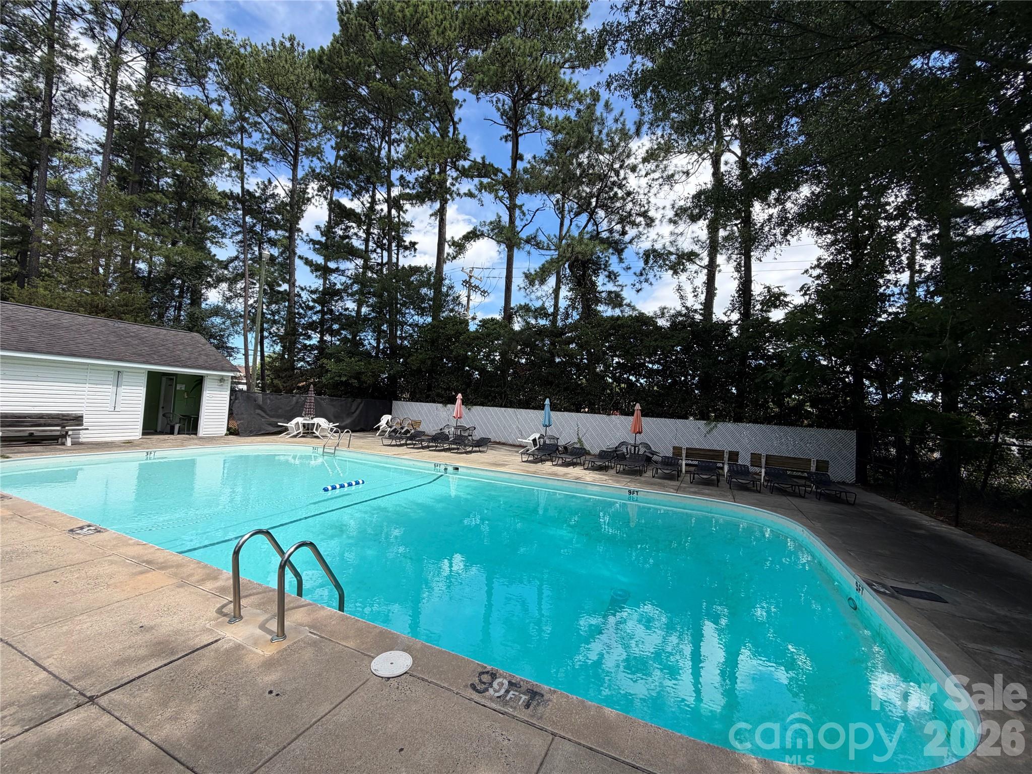Photo 18 of 8521 Castle Pine Court, Charlotte, NC