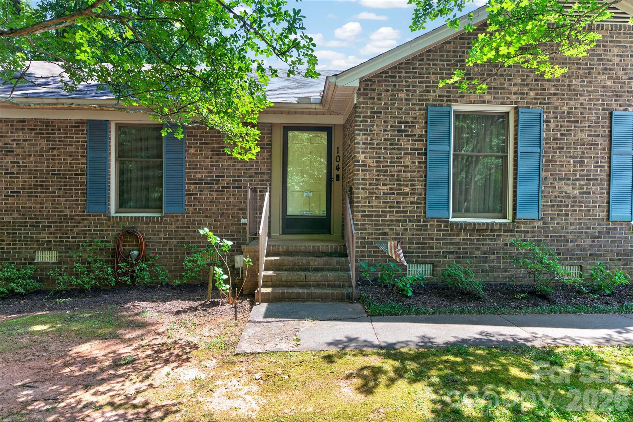 104 Hallett Street, Fort Mill, SC - photo 6 of 49